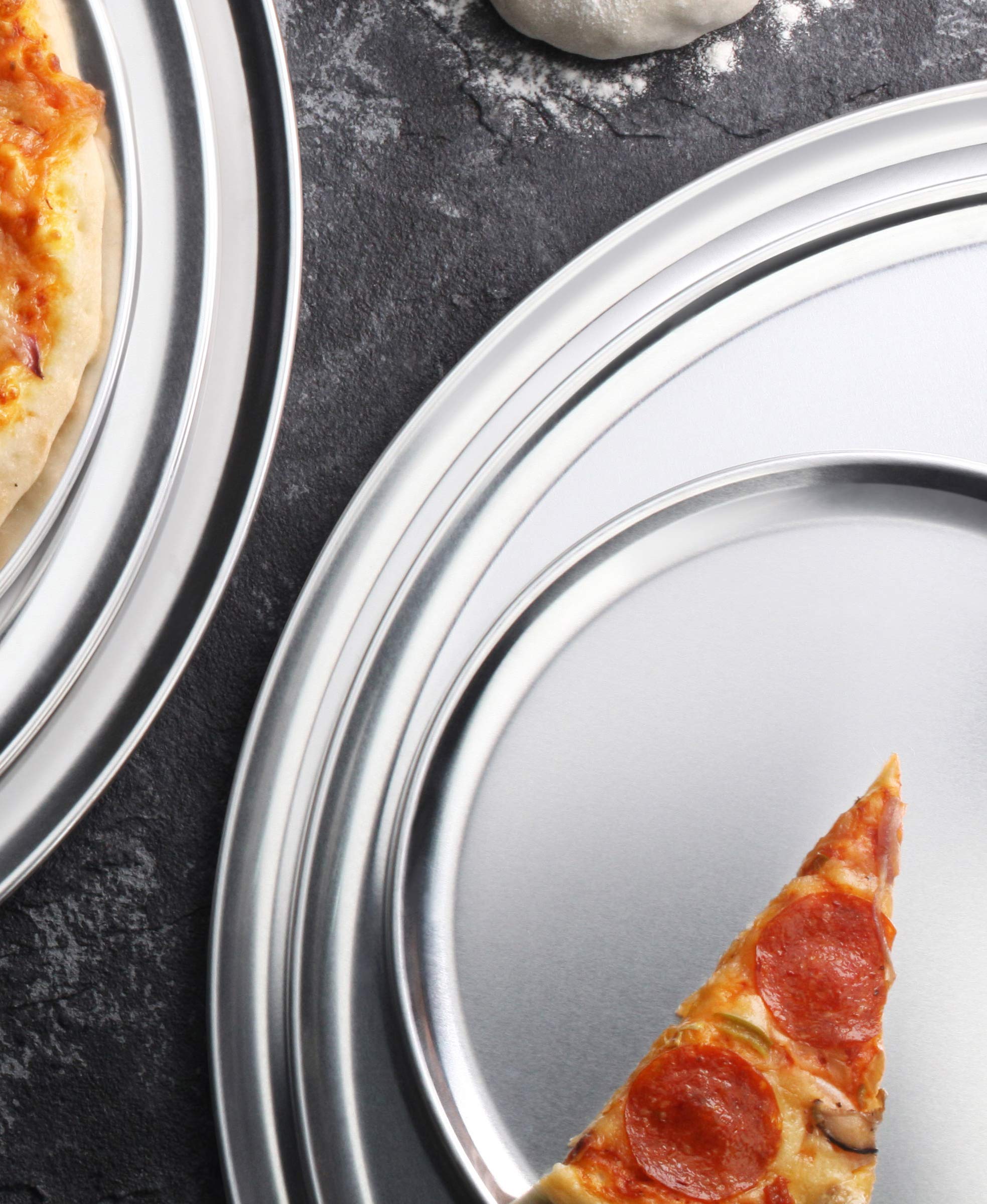 New Star Foodservice | Commercial Aluminum Pizza Tray Pizza Pan Coupe Style (Silver, 14-Inch)