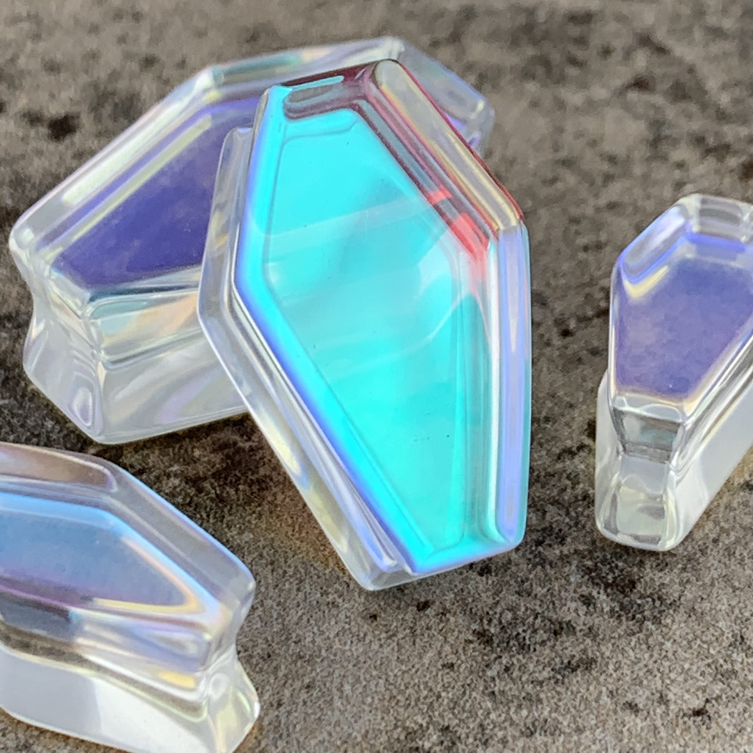 Pair of Aurora Borealis Iridescent Glass Coffin Shaped Plugs (PG-558) (0g (8mm))