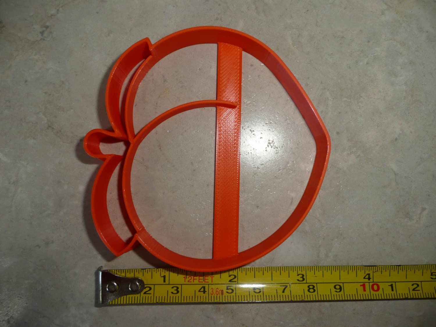 PEACH FRUIT JUICY FOOD DETAILED WITH STEM LEAVES COOKIE CUTTER MADE IN USA PR4855