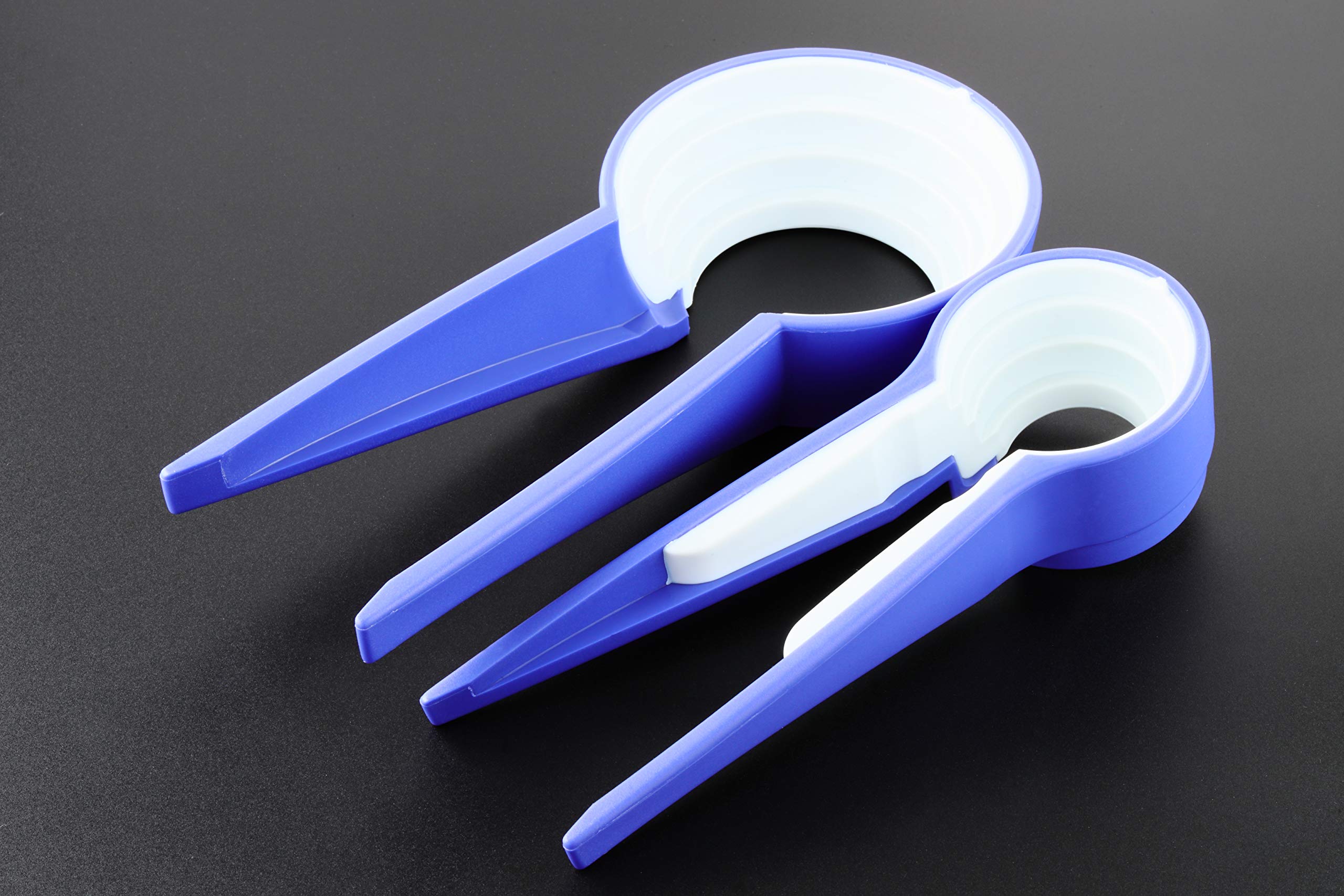 Seki Japan Multi Function Bottle Cap Opener, 2 Size Rubber Grip Jar Opener, Blue Plastic Handle Remove Stubborn Lids Kitchen Gripper, for Elderly, Women, Children
