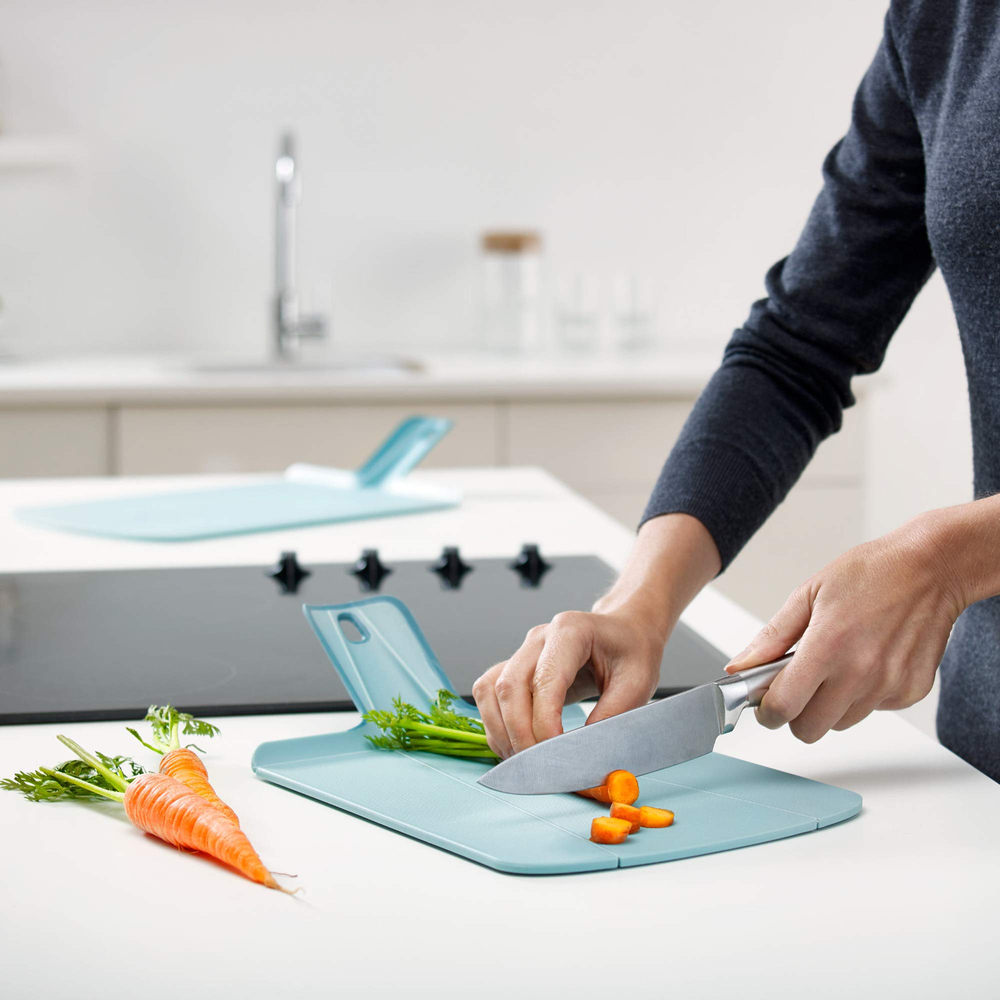 Joseph Joseph Chop2Pot Foldable Plastic Cutting Board 19 x 10.75 Non-Slip Feet 4-inch Handle Dishwasher Safe, Large, Dove Gray