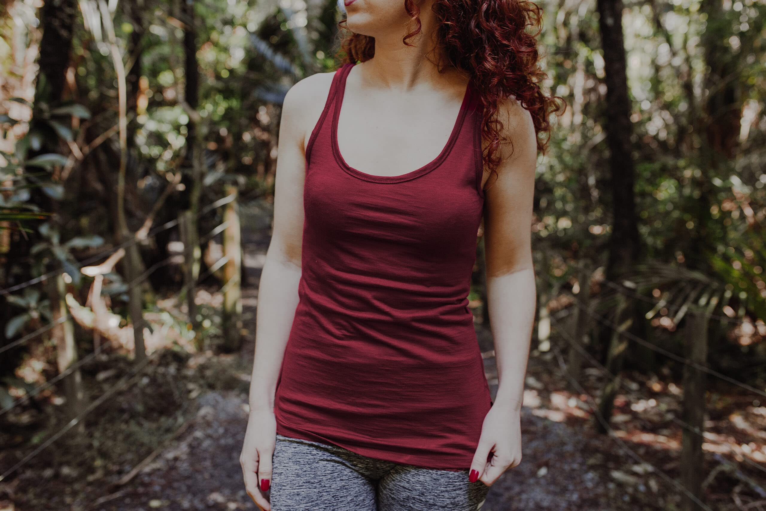 Merino 365 Womens Scoop Neck Tank Top, 100% Merino, Small, Red Wine