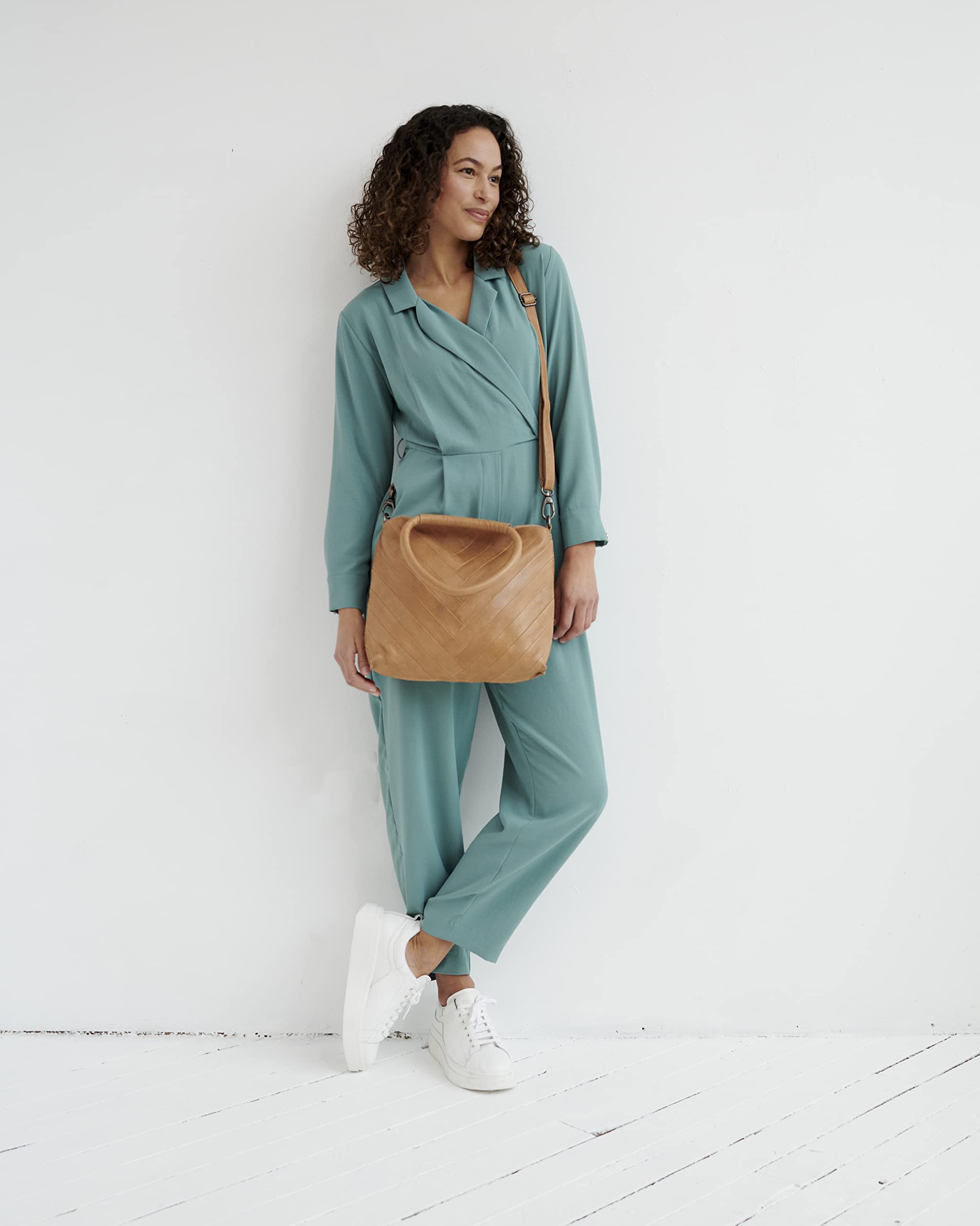 Latico Leathers Dalton Handbag Tote in Black - Made From 100% Genuine Authentic Leather Handcrafted by Artisans