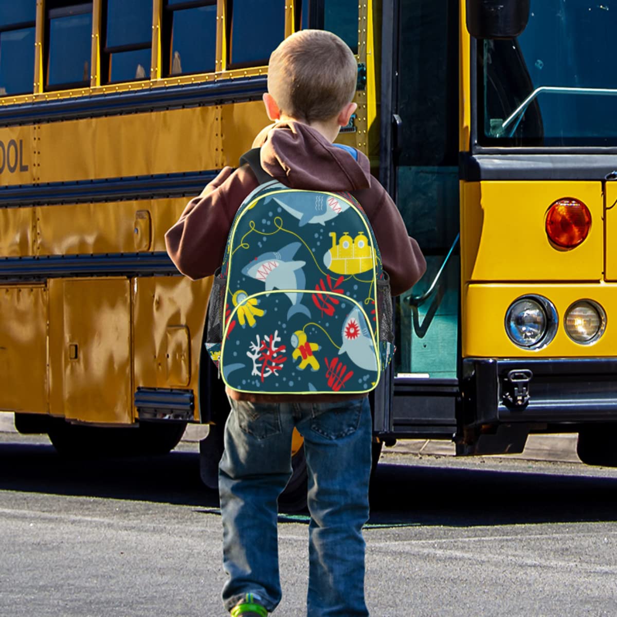 Shark Backpack for Boys, Ocean Kids Backpack, Shark Diver Submarine Coral Toddler Backpack Waterproof Casual Daypack Preschool Kindergarten Backpack School Bookbag with Chest Strap for School Travel