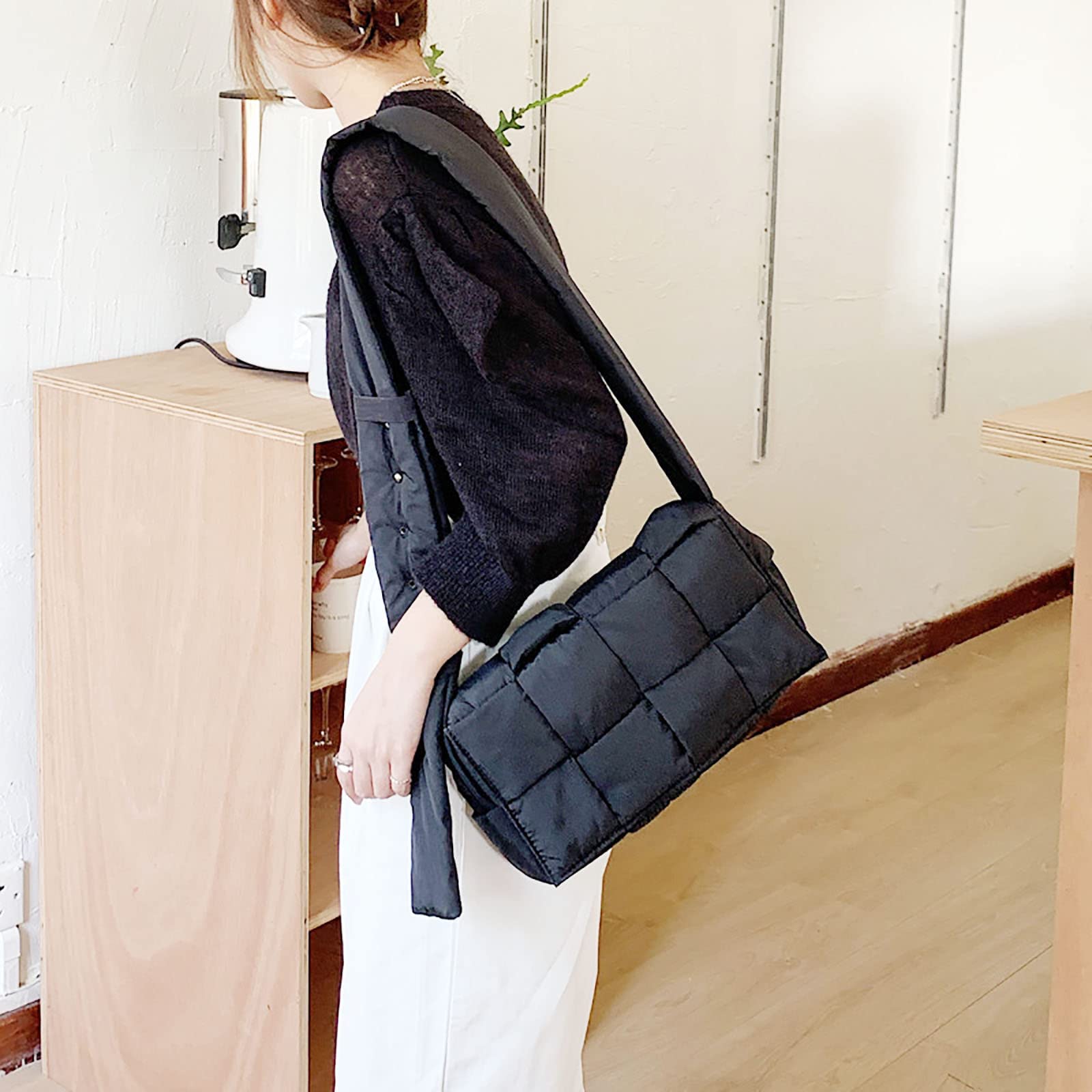 Puffer Bag,Man Women Oblique Span Quilted Puffy Down Padded Clutch Handbags Shoulder Bag, Trendy Purse (black)