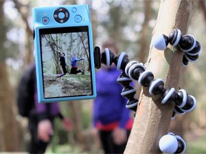 Joby Magnetic Tripod with Universal Smartphone Tripod Mount Adapter for Point and Shoot, Compact System Cameras, Action Cameras and Smartphones