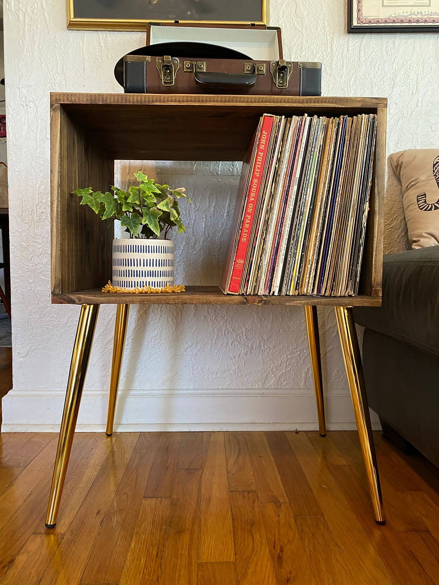Table for Record Player Stand Cabinet MCM Mid Century Modern Metal Golden Legs Active Restock requests: 0
