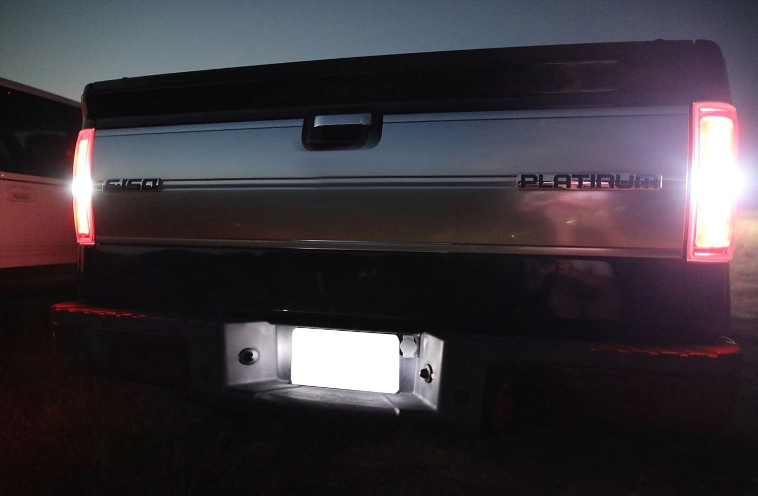 iJDMTOY OEM-Fit 3W Full LED License Plate Light Assembly Kit Compatible with Ford F150 Ranger Raptor Explorer Sport Trac, Powered by 3pcs Xenon White LED Diodes