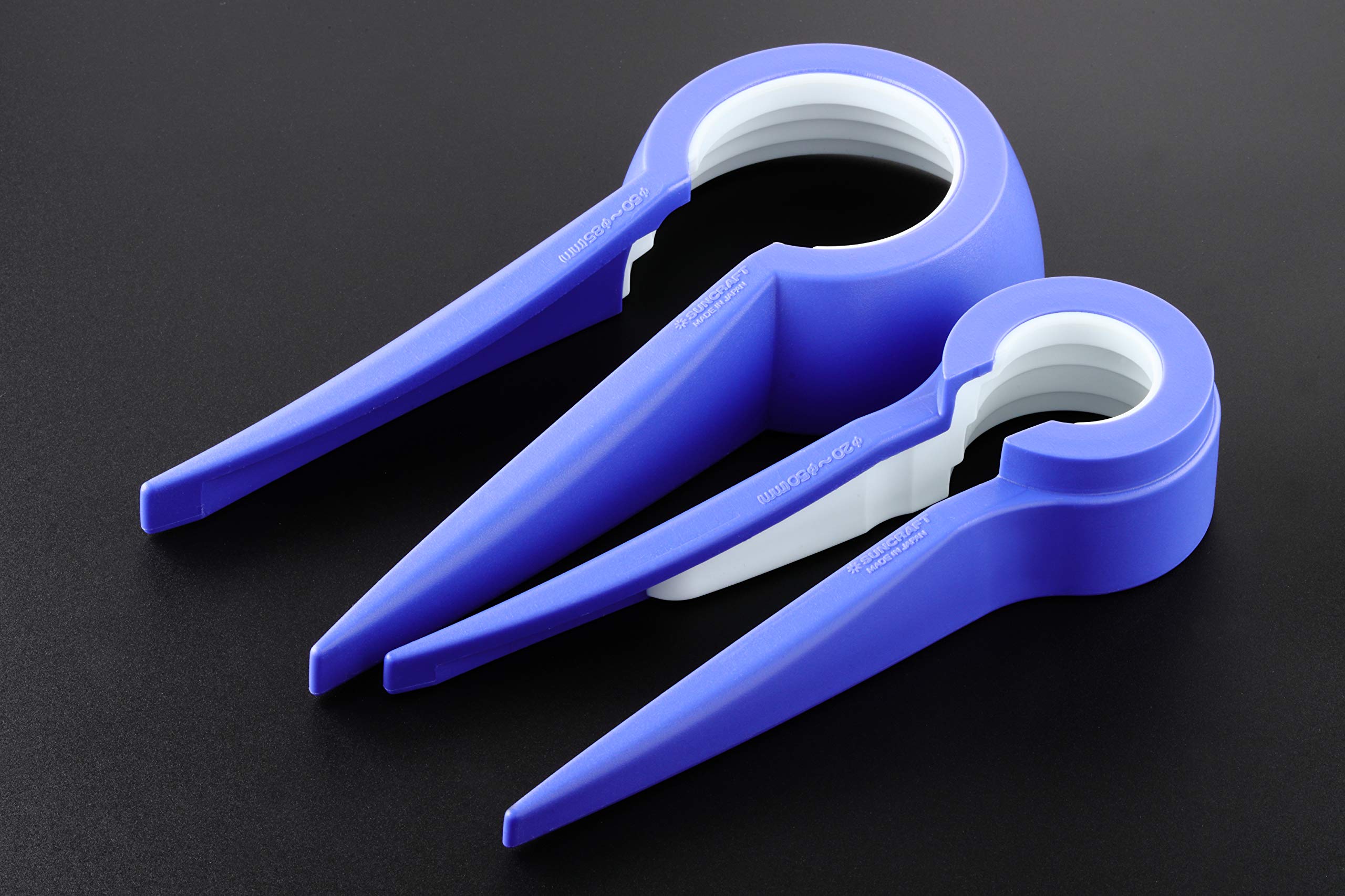 Seki Japan Multi Function Bottle Cap Opener, 2 Size Rubber Grip Jar Opener, Blue Plastic Handle Remove Stubborn Lids Kitchen Gripper, for Elderly, Women, Children