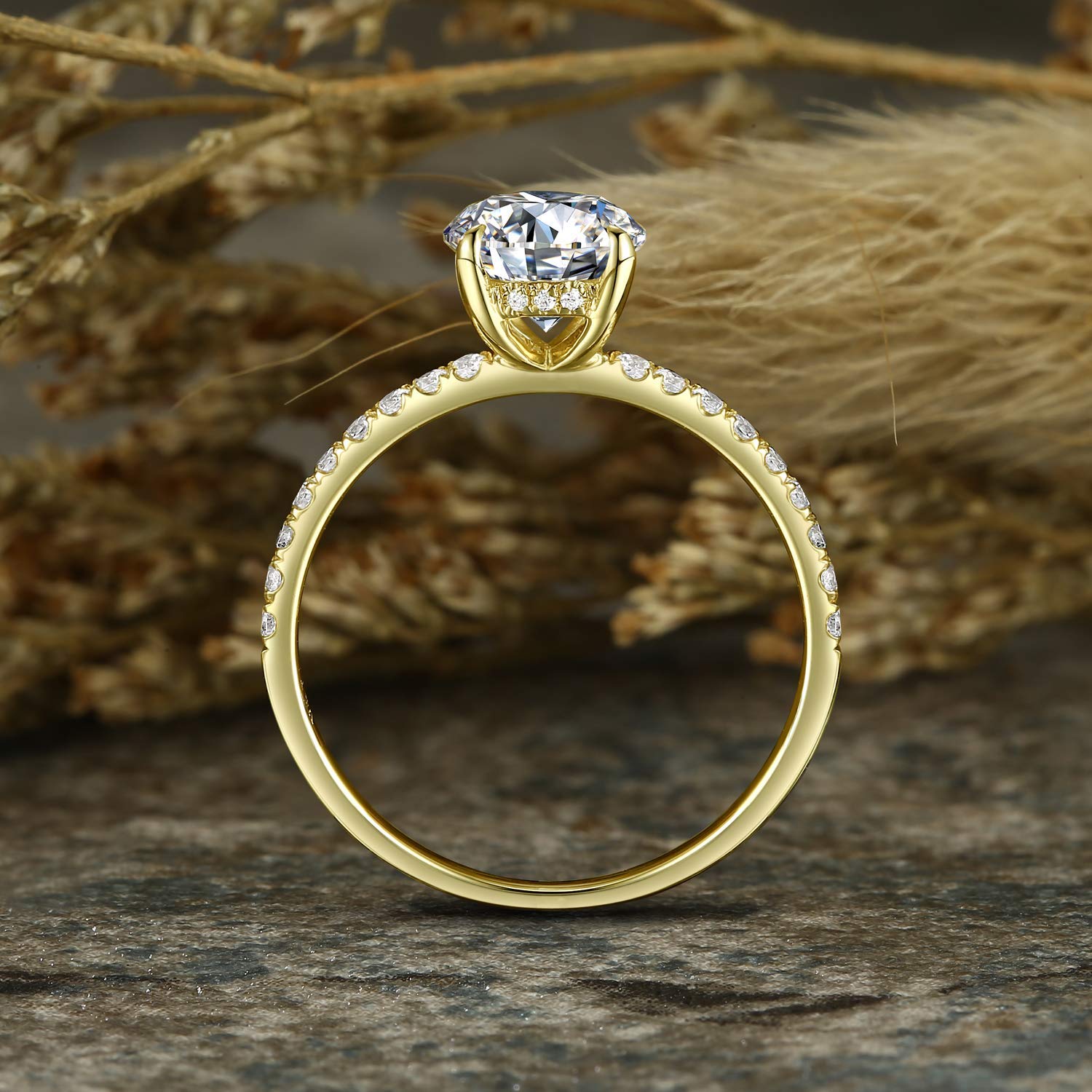 Lamrowfay 14k Gold 1.0 CT Classic 4-Prong Setting Simulated Diamond Round Brilliant Cut Solitaire Engagement Ring (Yellow-Gold, 8)