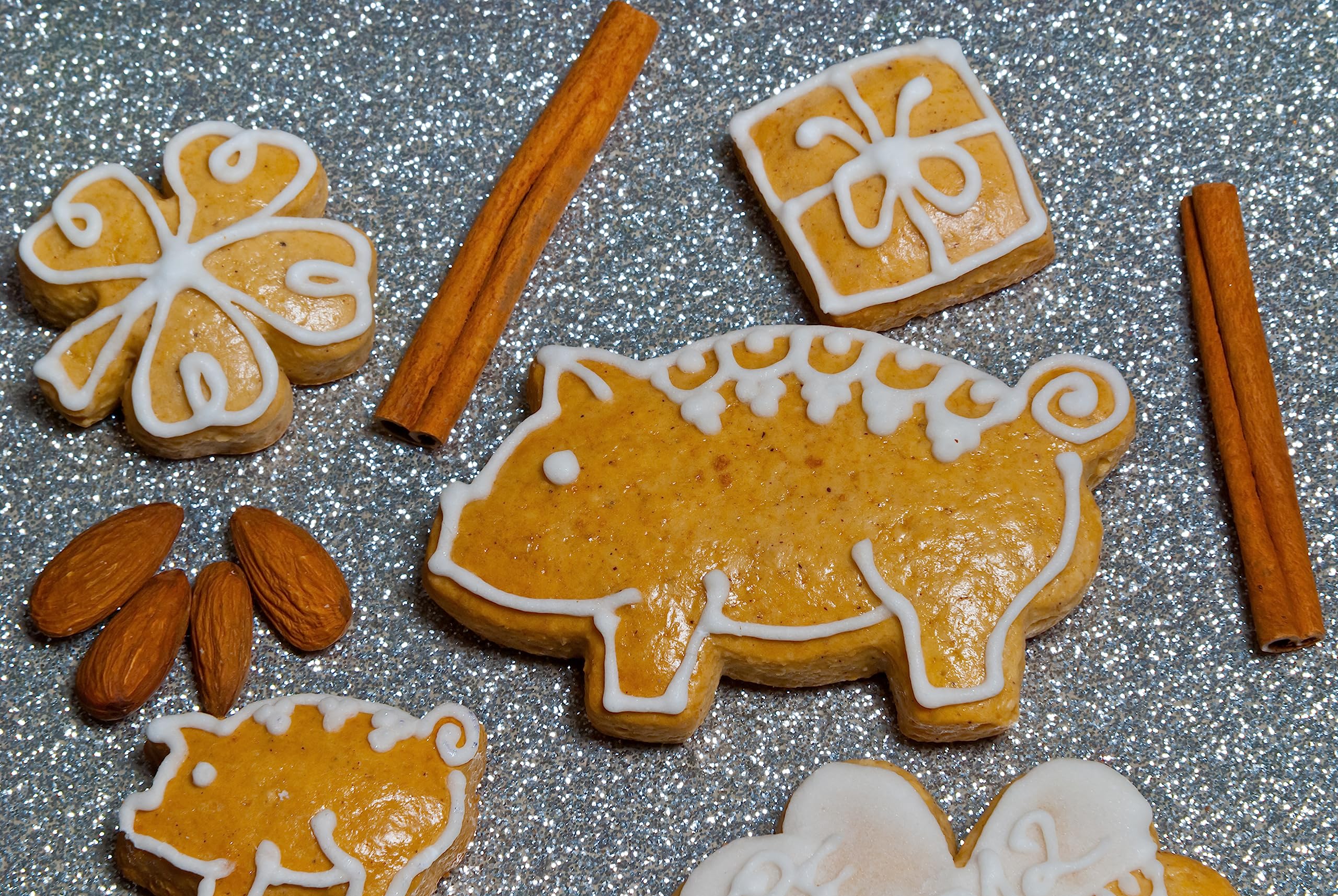 Pig Farm Animal Cookie Cutter Set, Large 3-Piece Set, Premium Food Grade Stainless Steel, Dishwasher Safe