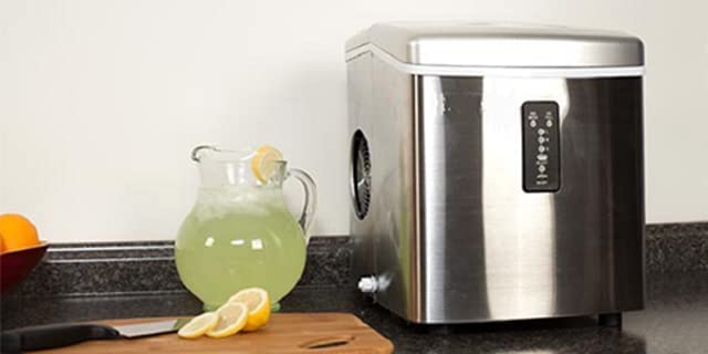 SMETA Countertop RV Ice Maker Portable Nugget Ice Machine Chewable Compact Mini Ice Chip Maker 39LBs Ice/24H Stainless Steel, Bullet Ice Cubes in 8 Mins, Crunchy Style with Ice Scoop & Basket