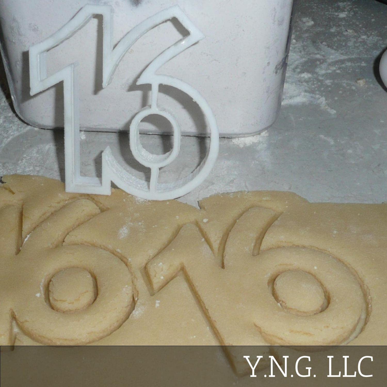 NUMBER 16 SWEET SIXTEEN BIRTHDAY ANNIVERSARY EVENT COOKIE CUTTER MADE IN USA PR108-16
