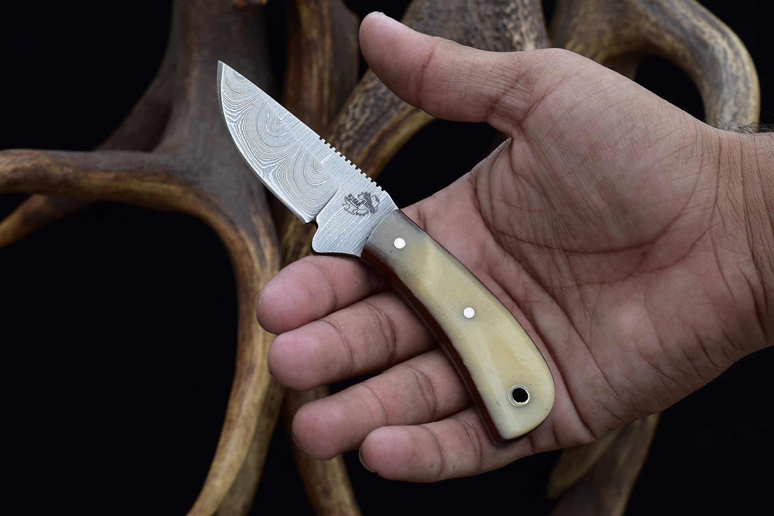Knives Ranch Fixed Blade EDC Skinning Knife β Cattle Bone Handle β Heavy-duty Horizontal Carry Sheath (2006-B)