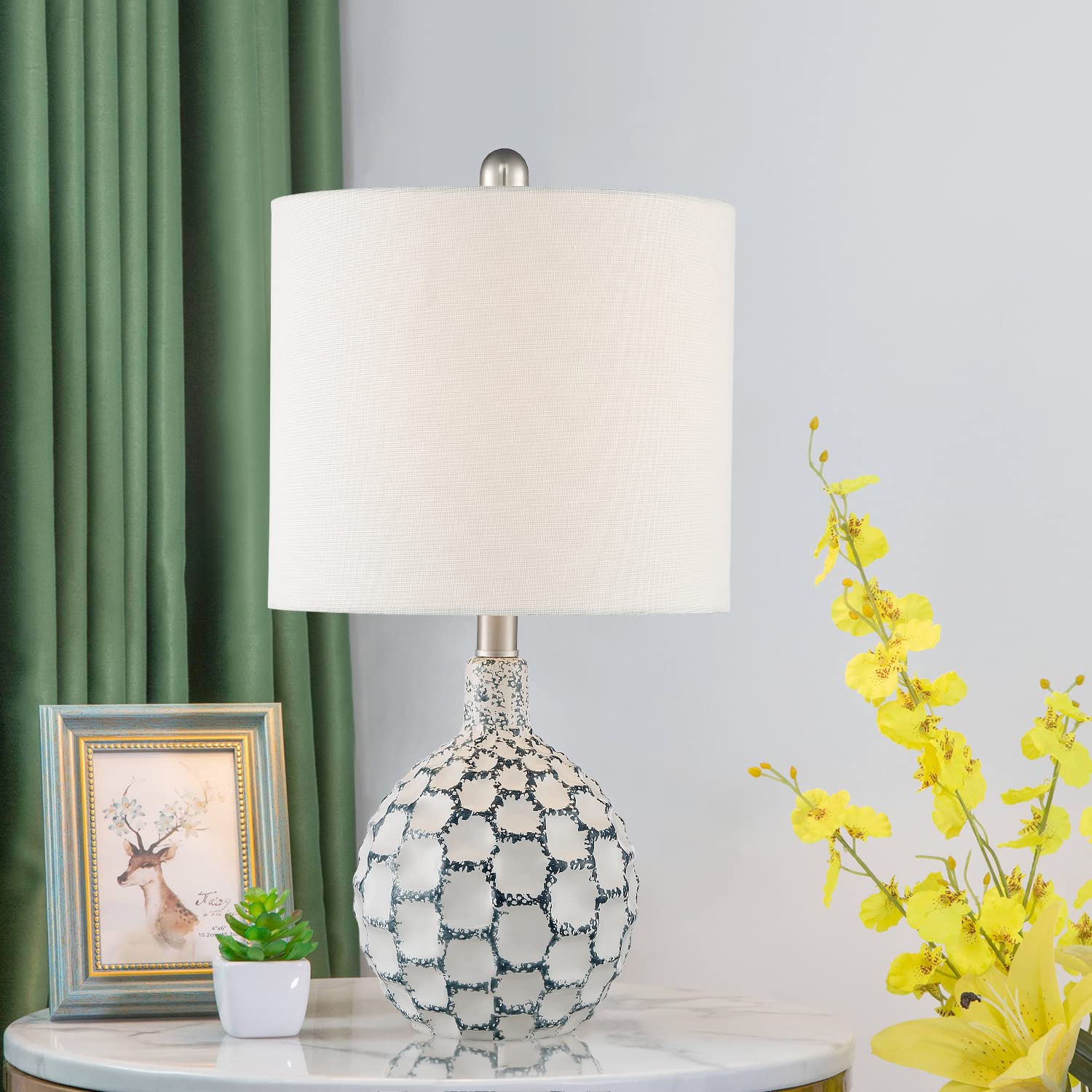 Maxax Table Lamp Set of 2, Ceramic Bedside Desk Lamp with White Fabric Shade for Living Room Family Bedroom