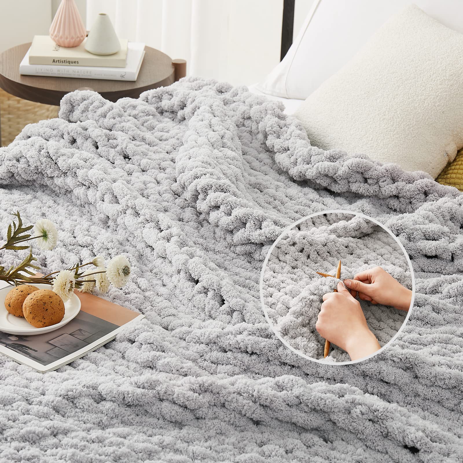 L'AGRATY Chunky Knit Blanket Throw,Soft Chenille Yarn Throw Blanket 40x50,Handmade Thick Cable Knit Crochet Blanket,Large Knit Blanket Chunky Yarn,Rope Knot Throw Blanket for Couch Sofa Bed Home Decor
