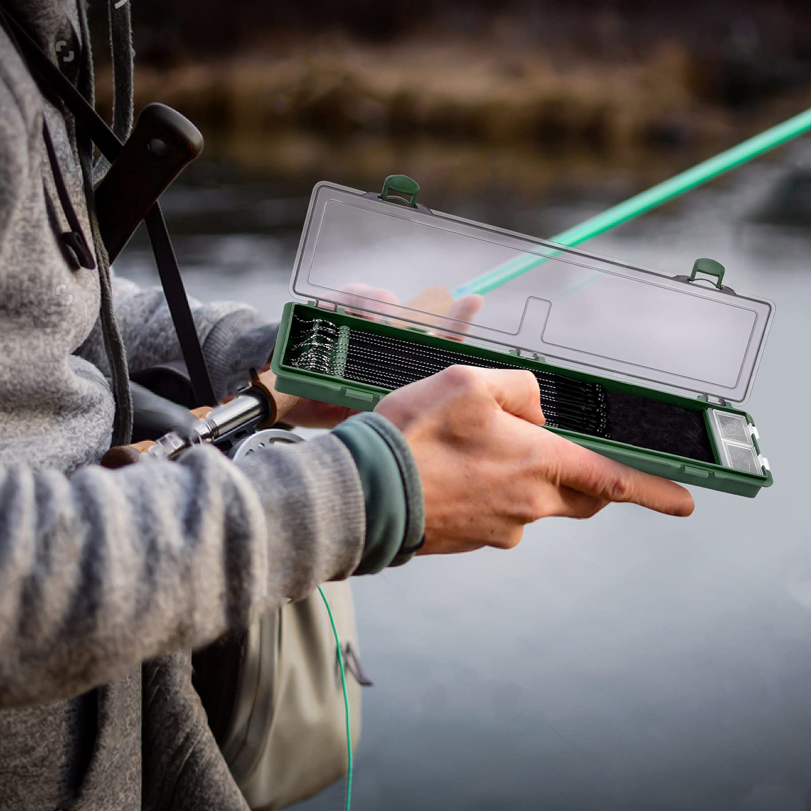 Luroad Stiff Hair Rig Tackle Box, Carp Fishing Storage Box Rig Board with 4pcs Hair Rigs, 12pcs Pins and 10pcs Barbed Fishing Hook in Rig Storage Box