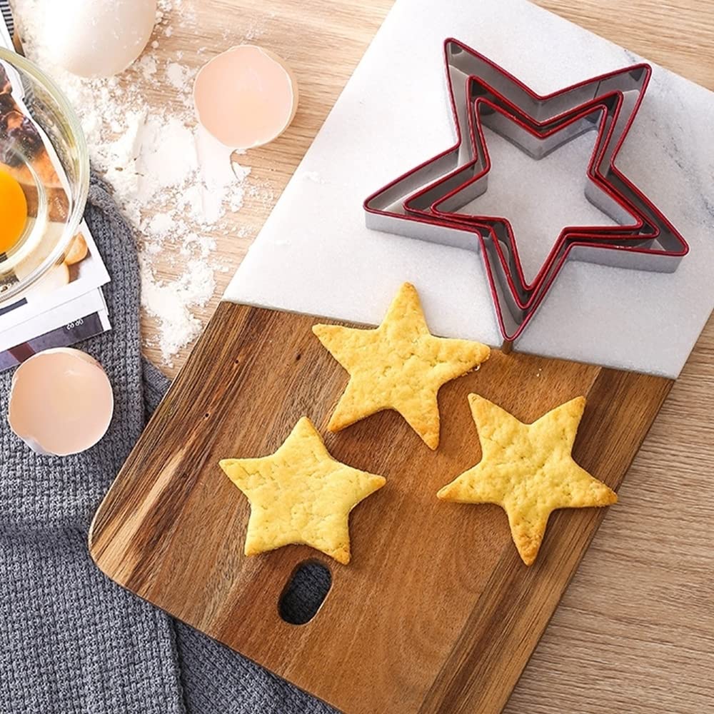 Star Cookie Cutters Set of 3, Stainless Steel Star Shape Cutters for Sandwich Biscuit Fondant Cake Cheese