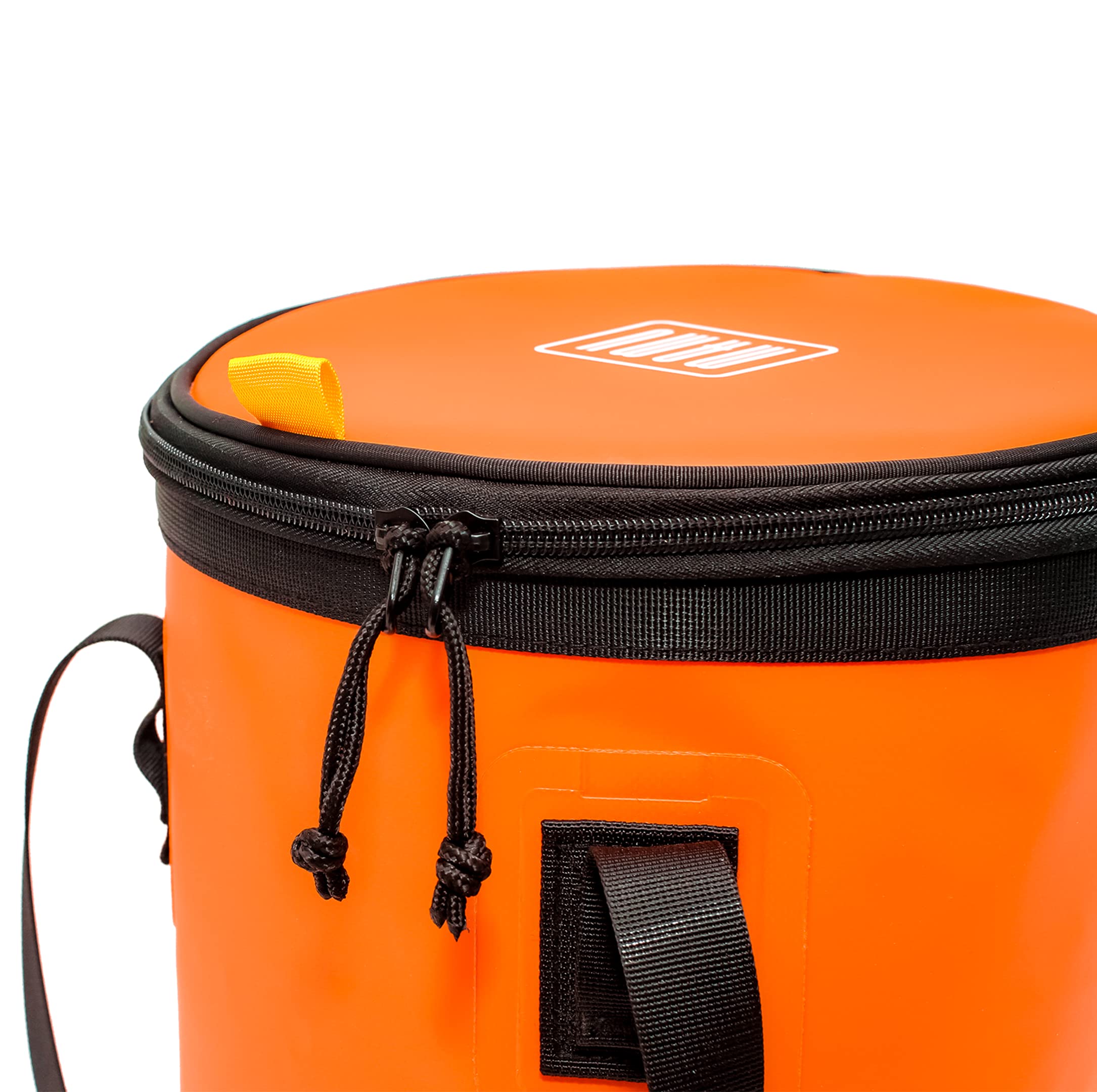 MAMU Collapsible Bucket with Zipper Lid - Waterproof Compact Portable Water Container Foldable Wash Basin with Handle, Lid and Shoulder Strap