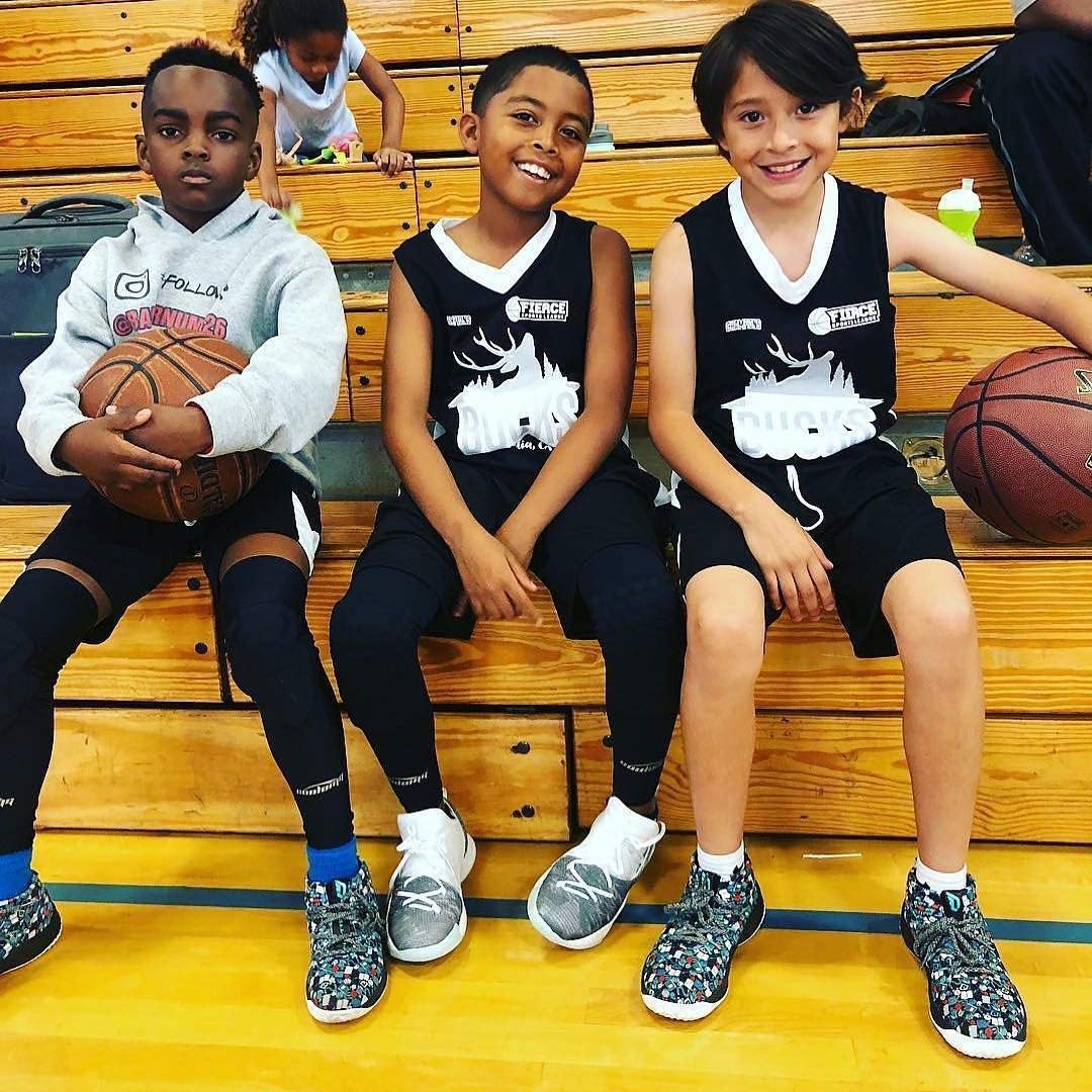 Legendfit Basketball Knee Pads Compression Leg Long Sleeve Crashproof Pad Protector Gear Kids Adult XS-XL 1 Piece