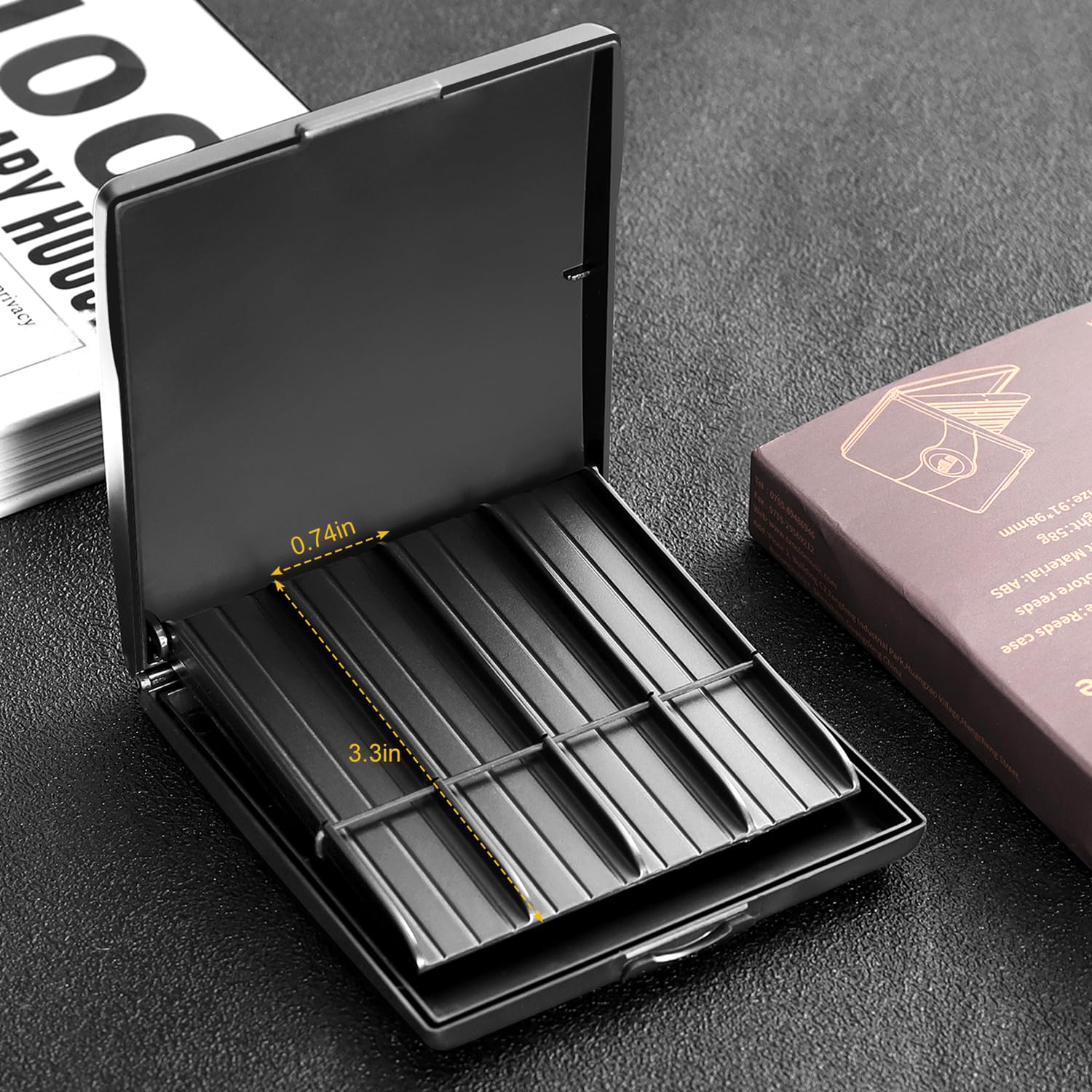 SUEWIO Reed Storage Case for Clarinet Reeds, Case for Alto Tenor Soprano Saxophone Reeds, Holds 8 Pieces (Black)