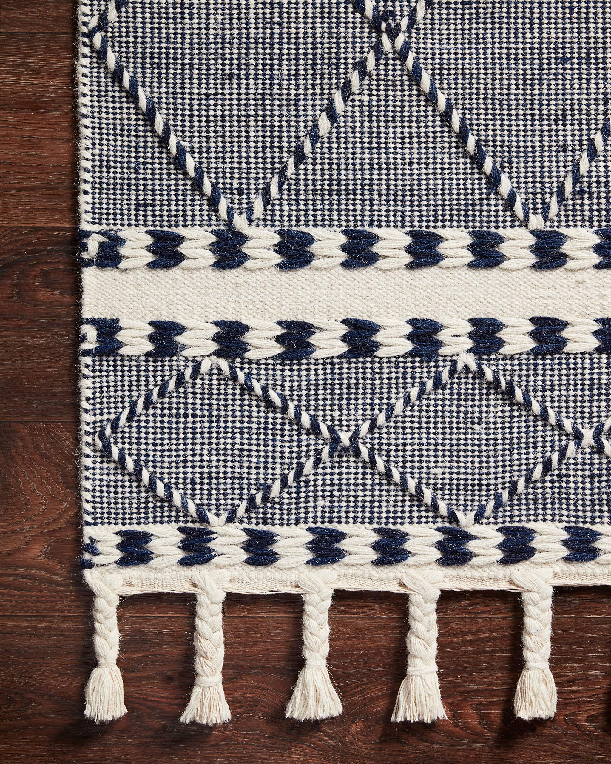 Loloi II Sawyer Collection SAW-02 Navy 18" x 18" Sample Sample Rug