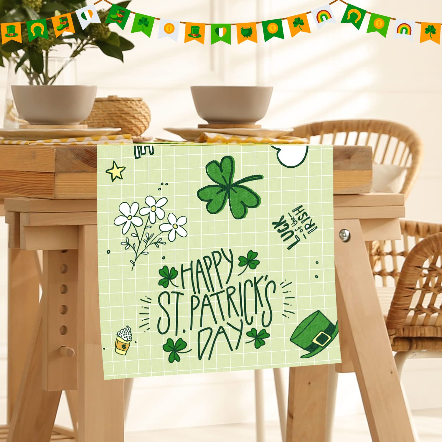 St Patricks Day Table Runner, Opawel Lucky Shamrock Seasonal Spring Holiday Kitchen Dining Table Decor for St Patricks Day Decoration Indoor Outdoor Home Party Decor