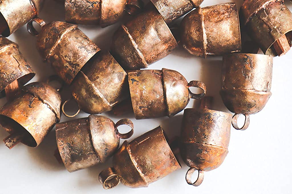 metalart Handmade Vintage Indian Tin Bells Rustic Chime With Wood Striker Tin Cow Bells For Crafts Anniversary Cattle Party Favors Wall Art Orchard Garden Art ( 5 Bells In 1 Set ) (Size -A)