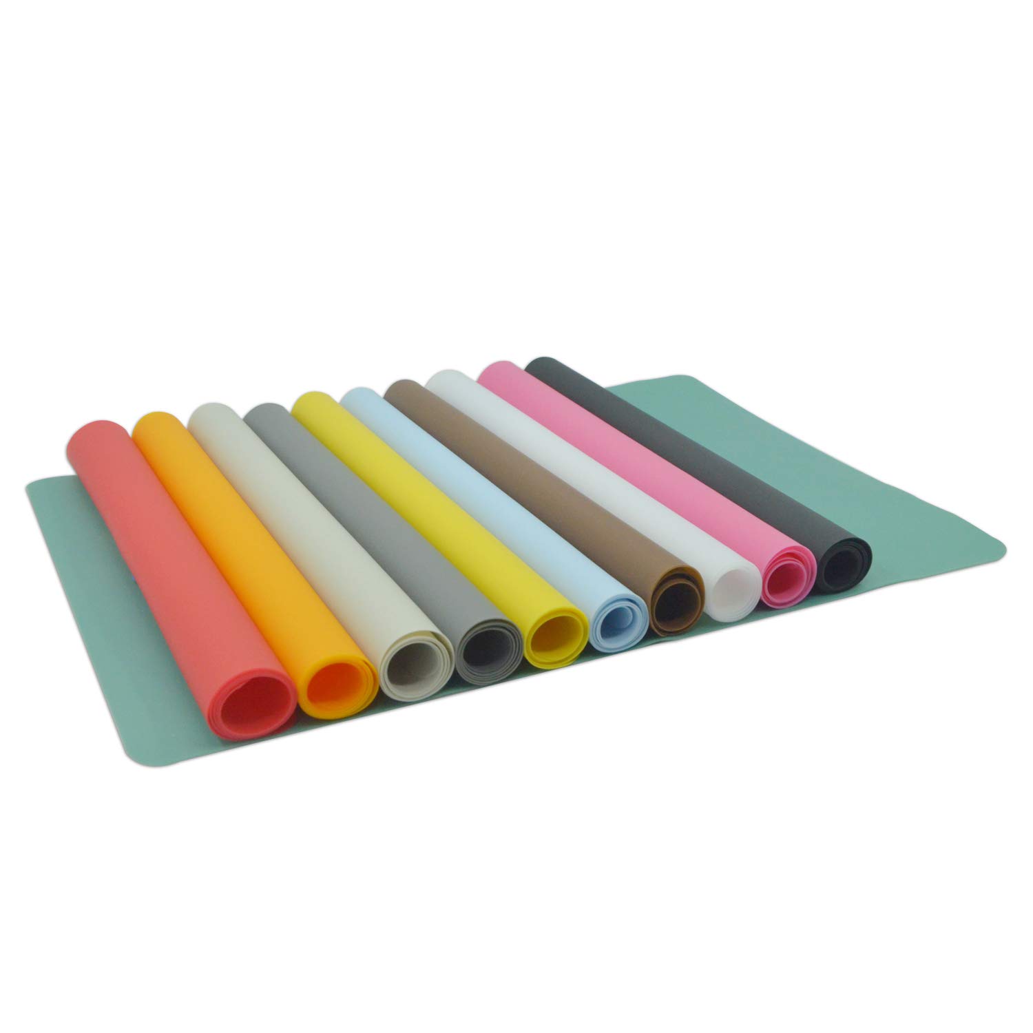 Silicone Placemats, Food-Grade Non-Slip Waterproof, Dining, Stain Resistant, Countertop Protector, Kitchen Counter Mat, Heat Resistant, Baking mat Dishwasher Safe (15.7x11.8Inch-4pack, Translucent)
