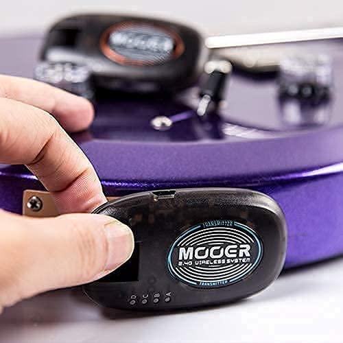 MOOER GE250 Professional Multi Effects Pedal with AP10 Guitar Wireless System