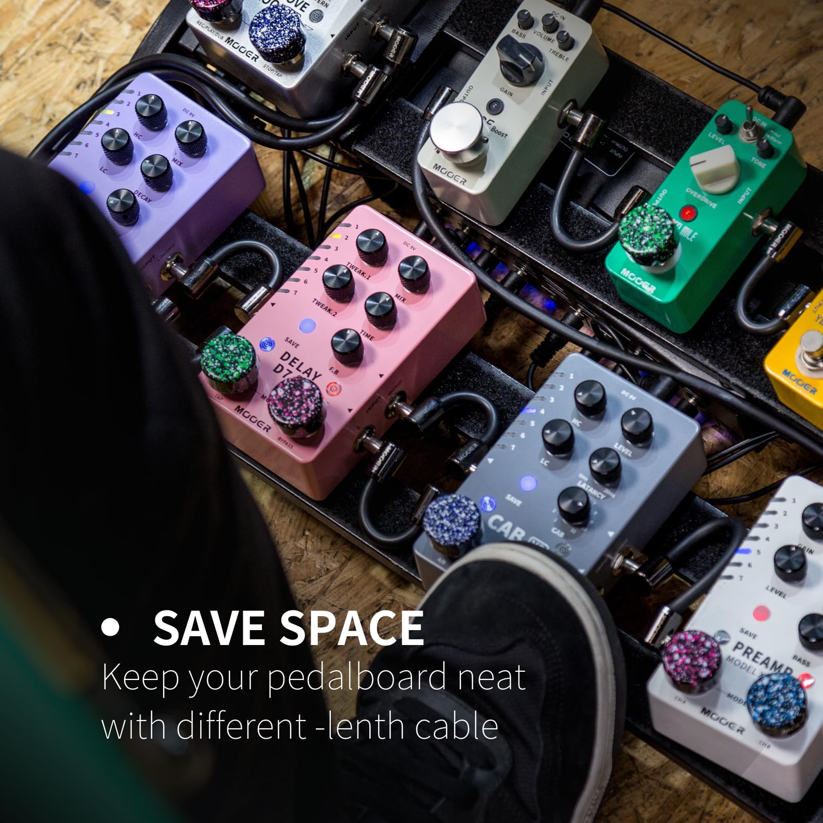 MOOER E7 Mini Guitar Synth Pedal with 7 Presets 7 Slots 7 Different Typical Electronic Synthesizer Bundled with 3 pcs FC-Series 6 Inch Pedal Cable