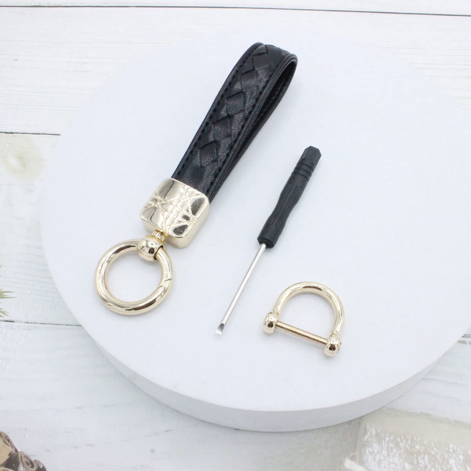 Multifunctional Car and Home Keychain Genuine Leather Key Chain and Metal Key Rings for Men Women Wallets Handbag Decorates (Black)