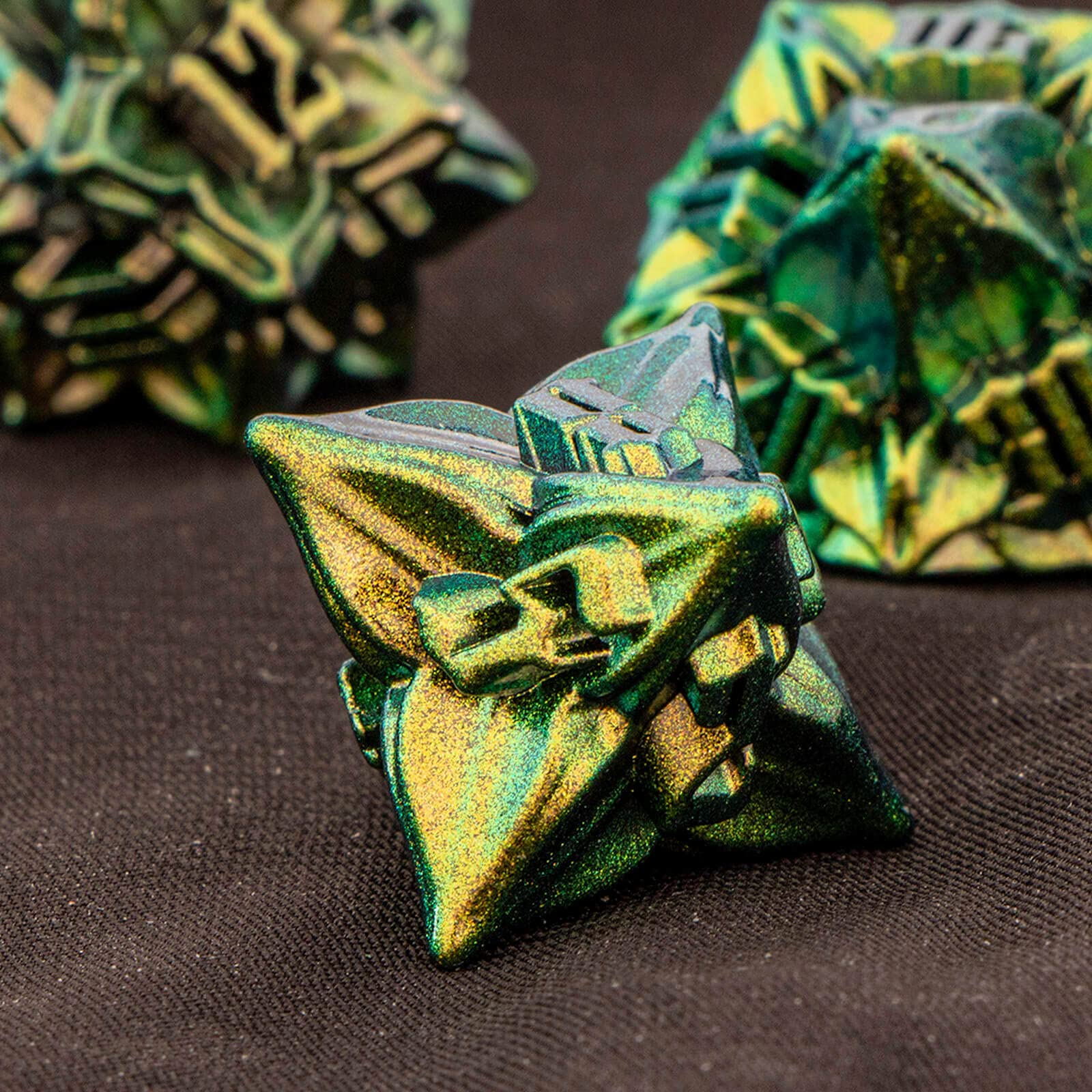 OUKELANWO DND Dice Set, Leaf RPG Role Playing Dice with Box, Dungeons and Dragons Dice Set D&D, Green Purple Metal Polyhedral D and D Dice D20 D12 D10 D8 D6 D4