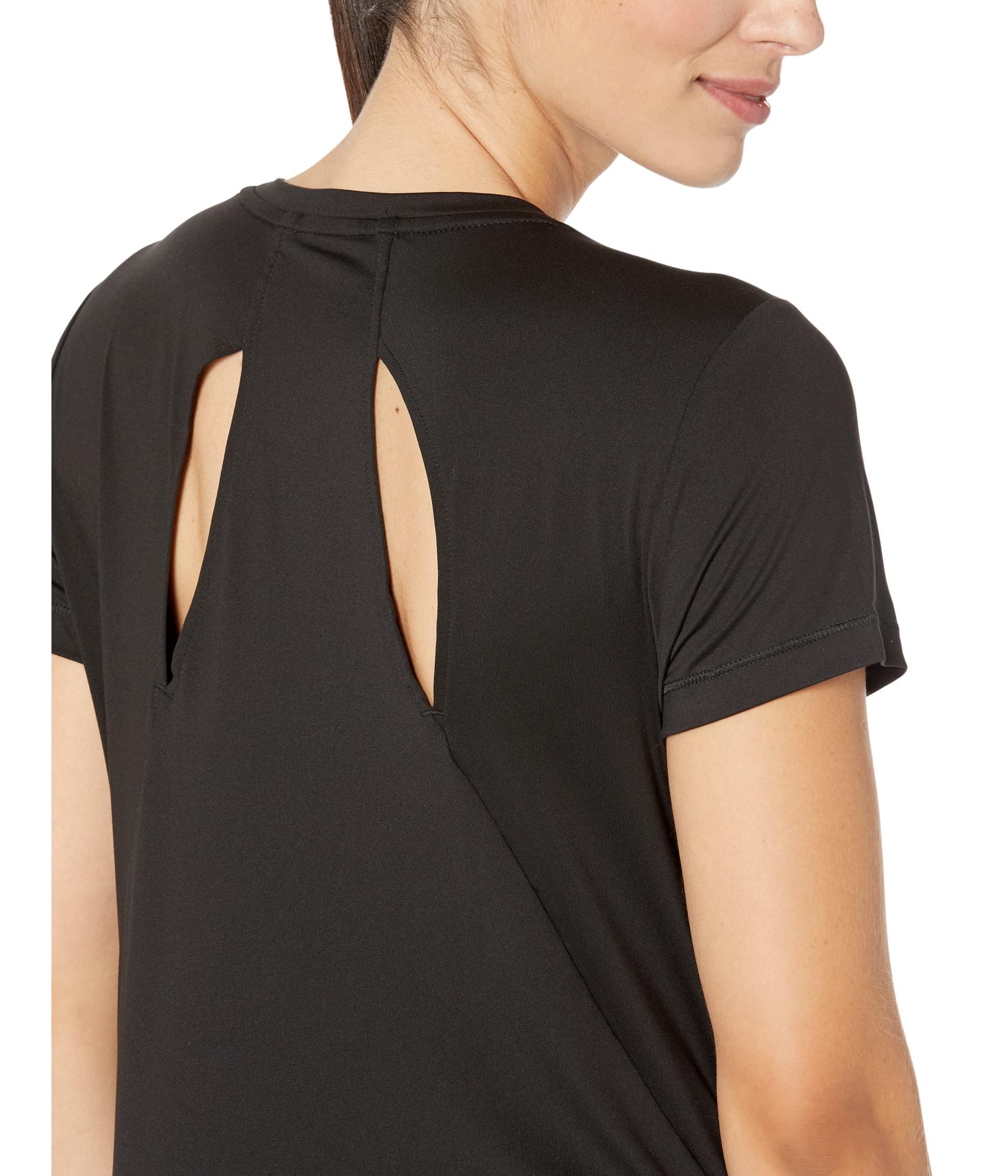 PUMA Women's Run Cloudspun Tee, Black, Medium