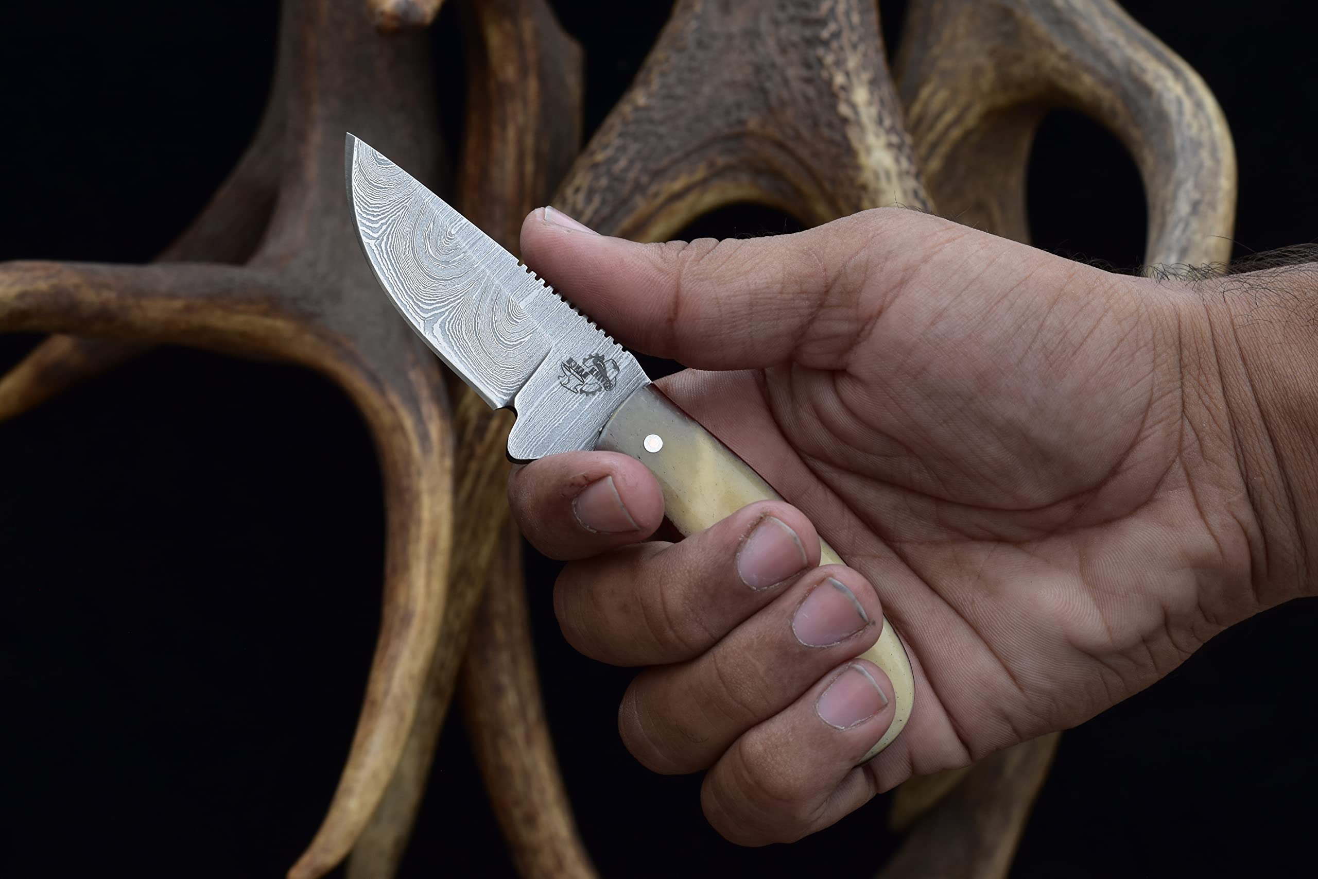 Knives Ranch Fixed Blade EDC Skinning Knife β Cattle Bone Handle β Heavy-duty Horizontal Carry Sheath (2006-B)