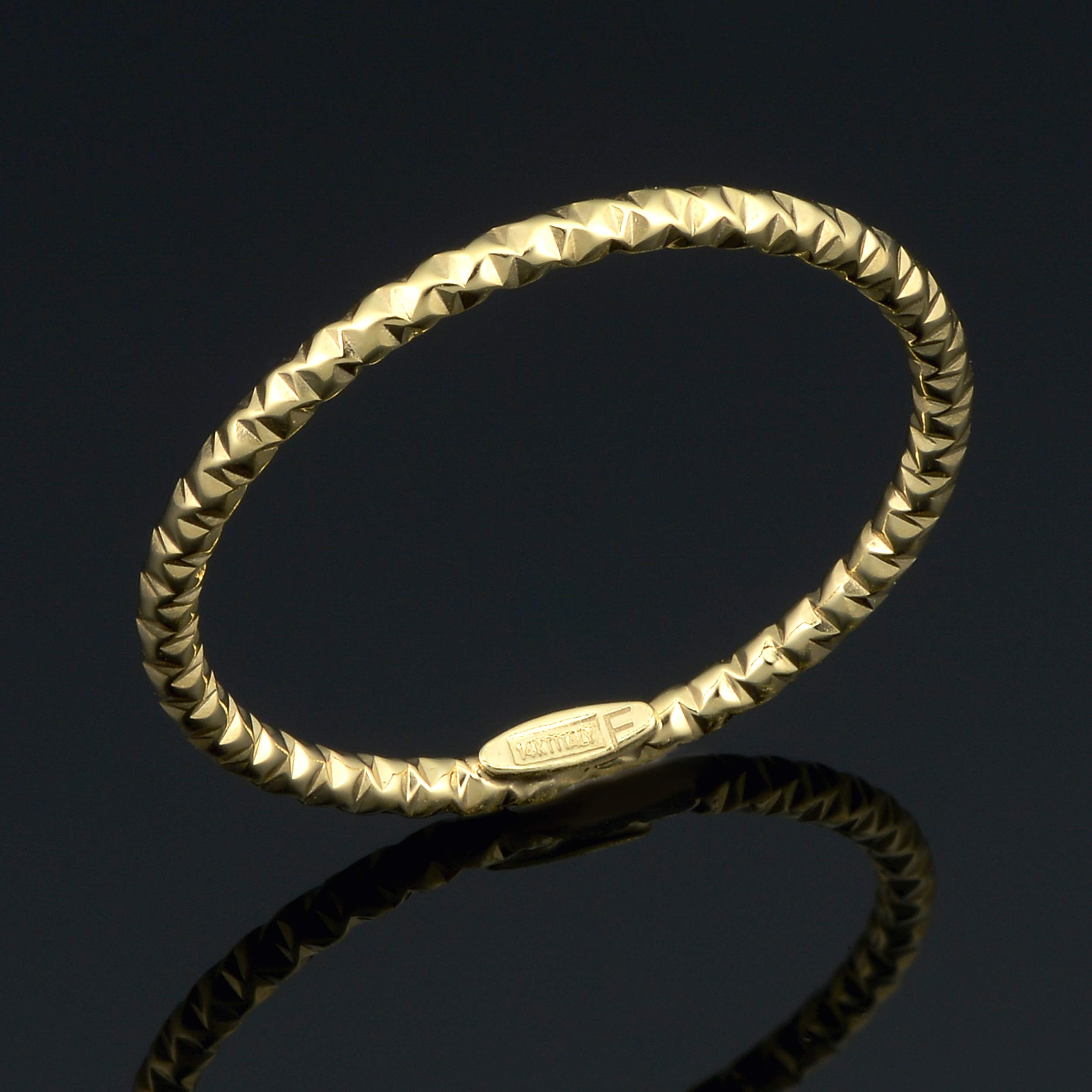 Kooljewelry 14k Yellow Gold Minimalist Diamond-cut Band Knuckle Stacking Midi Ring (size 5)