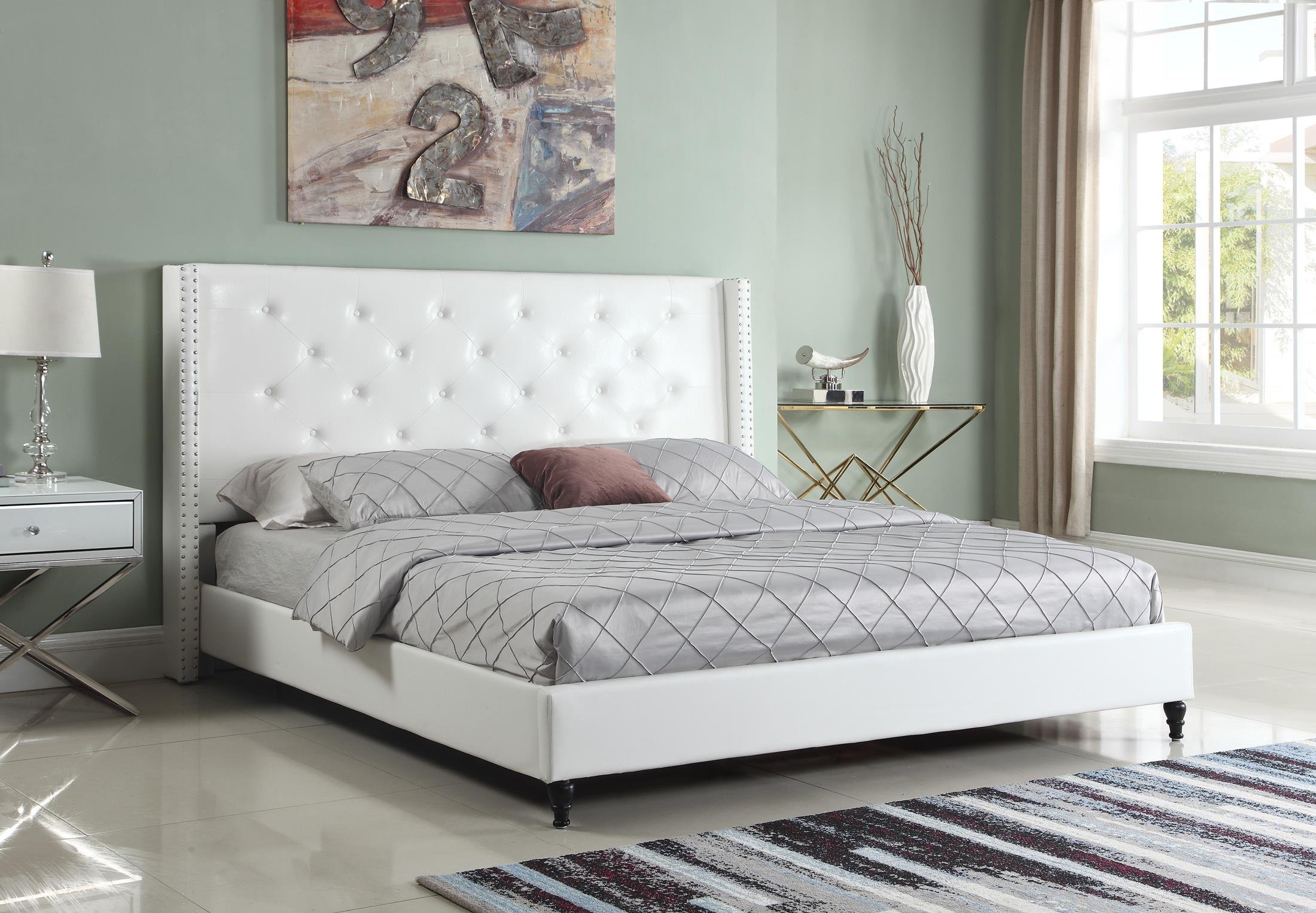LIFE Home Platform Bed