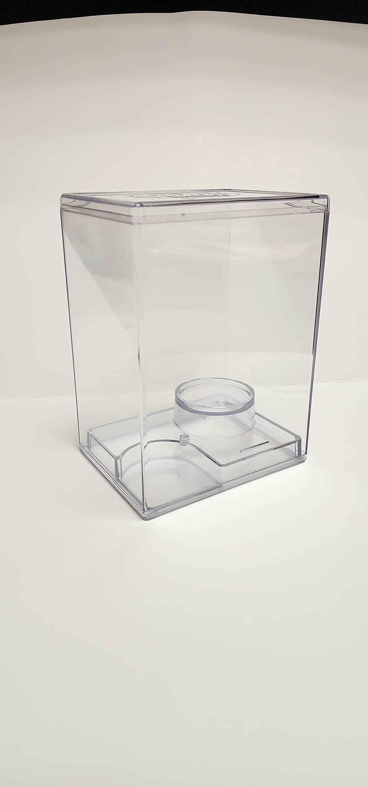 Soda Display Stand Compatible with Funko soda oversized or with bases figures - Clear