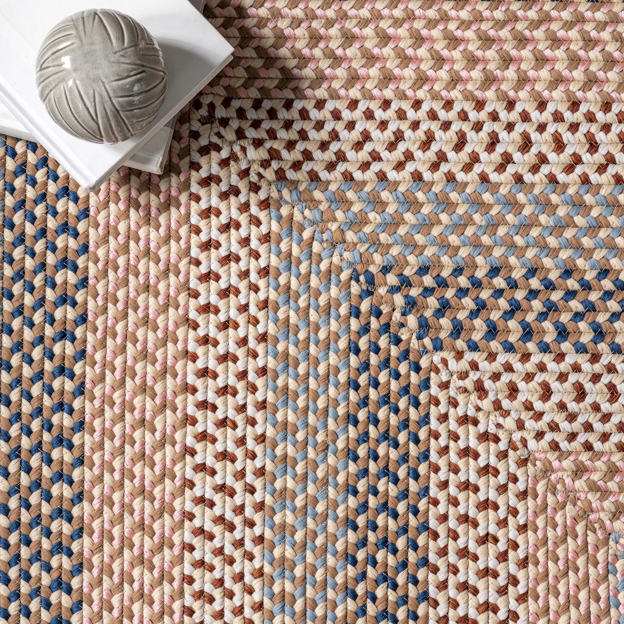 nuLOOM Gwyneth Braided Stripes Indoor/Outdoor Area Rug, 5x8, Beige Multi