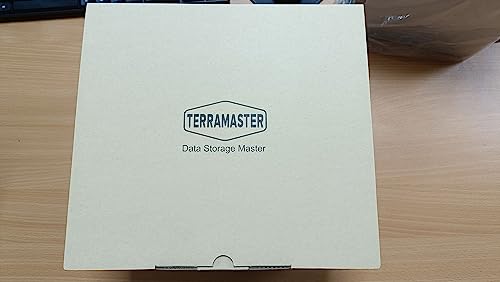 TERRAMASTER D5 Thunderbolt 3 Professional-Grade 5-Bay External Hard Drive Enclosure RAID 0/RAID1/RAID5/RAID10/JBOD Hard Disk RAID Storage (Diskless)