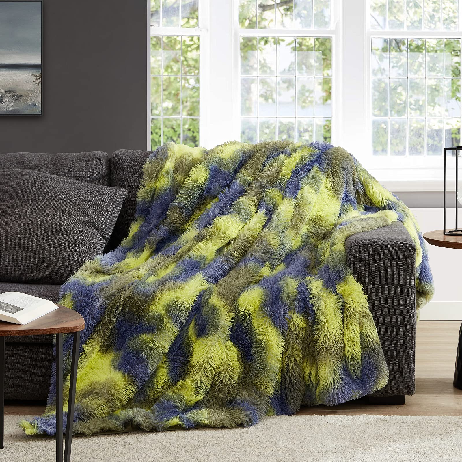Jillche Bed Fluffy Blanket W/Camo Fur, Ultra Soft Throw Blanket for Kids & Teen, Warm Fuzzy Blankets and Throws for Bed, Stylish Tie Dye Faux Fur Blanket as Gift for Boys, Fall Blanket 50 x 60 Inches
