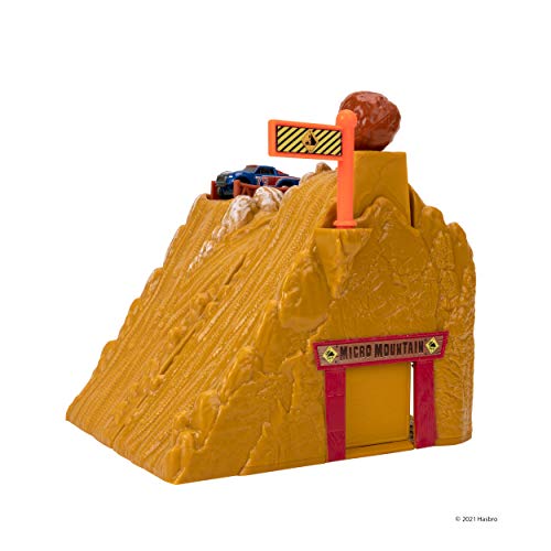 Micro Machines Micro Off-Road Adventure Expandable Playset - Features 1 Exclusive Mini-Vehicle - Collectible Themed Toy Cars β Tiny Vehicles, Huge World β Collect Them All