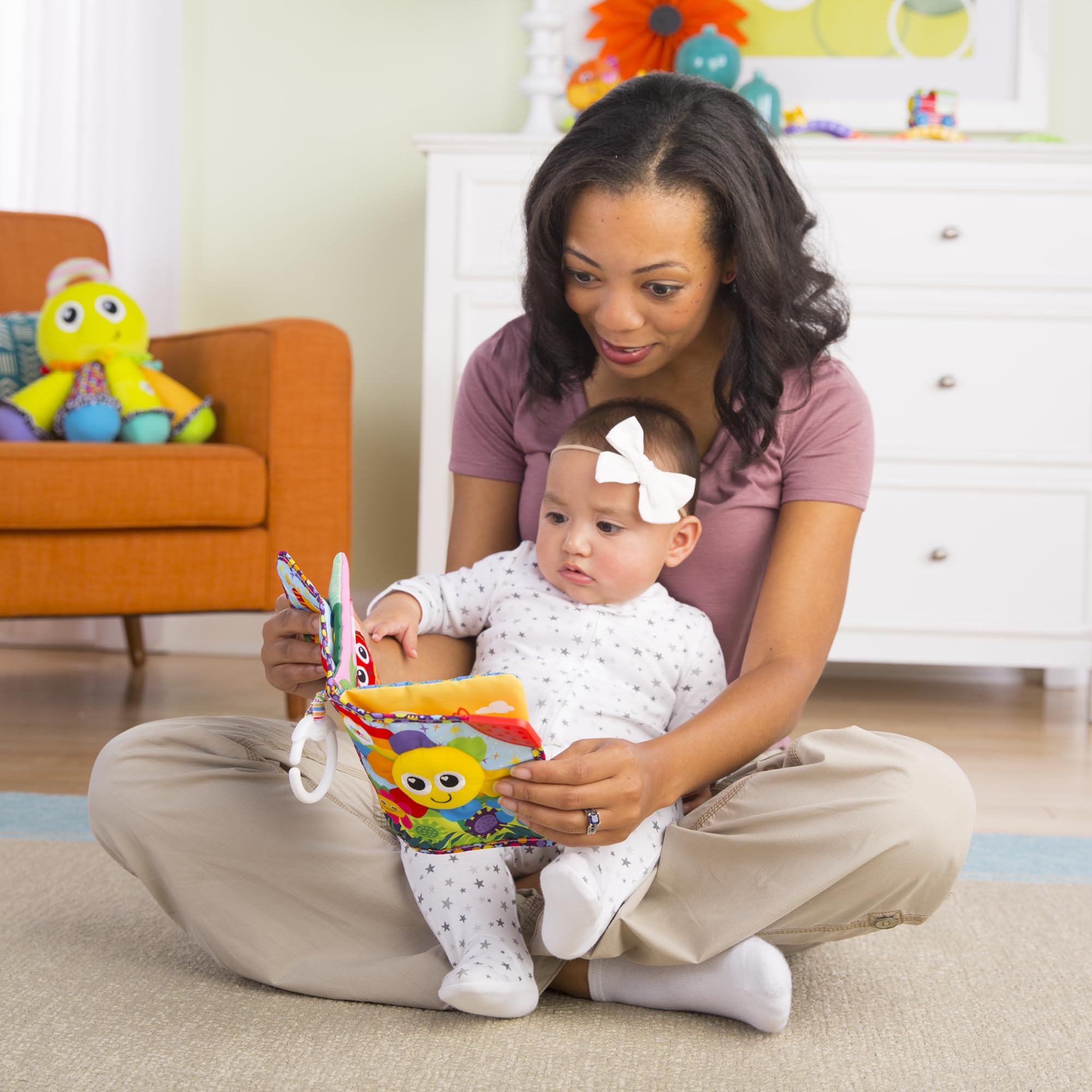Lamaze Fun with Colors Soft Baby Book - High Contrast Baby Book with Crinkly Cloth Pages - Sensory Books for Babies Ages 6 Months and Up