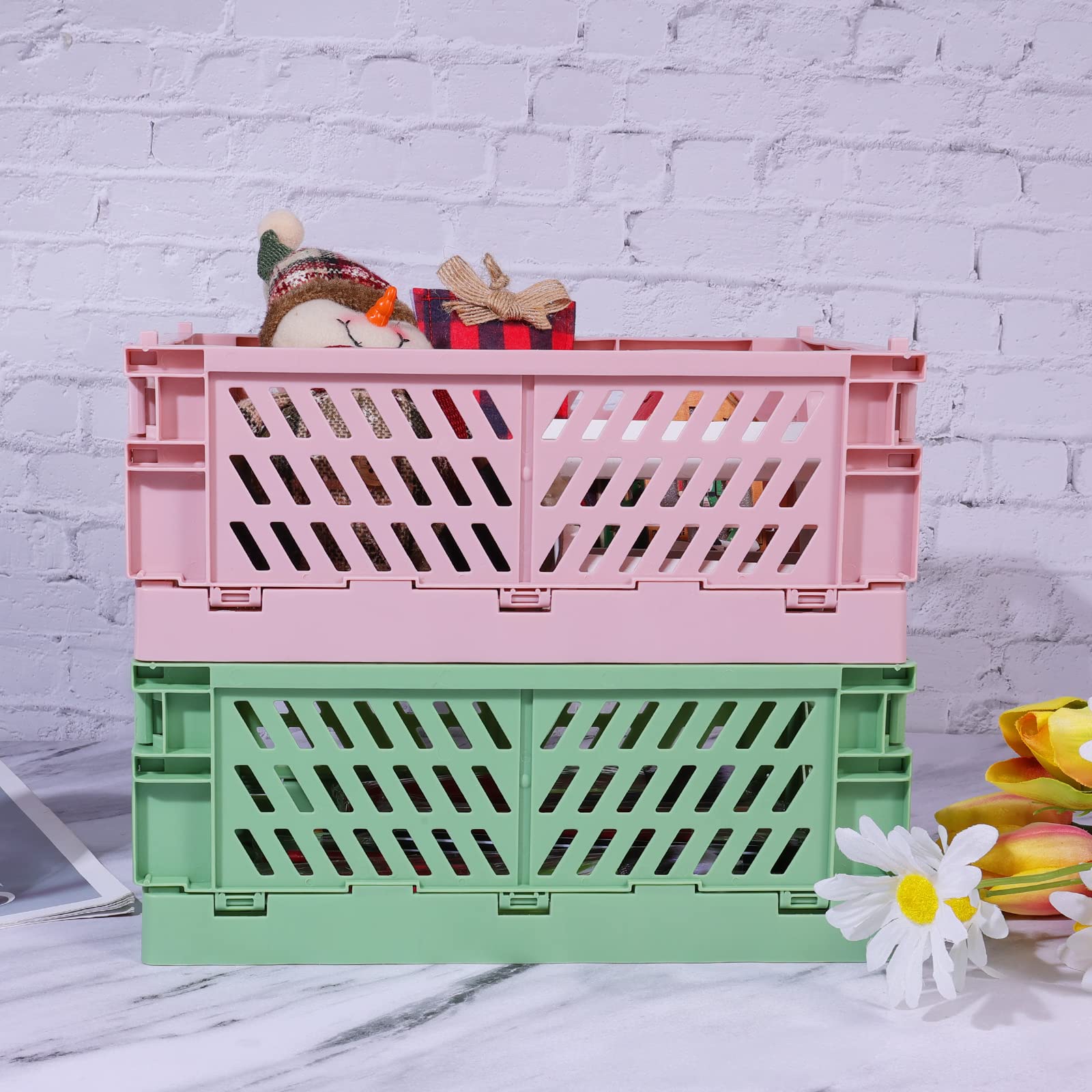 KINBOM 2 x Plastic Storage Baskets, Foldable Plastic Baskets, Light Colour Pastel Crate Desk Organizer for Bedroom, Bathroom, Home Office (25 x 16.5 x 9.7 cm)