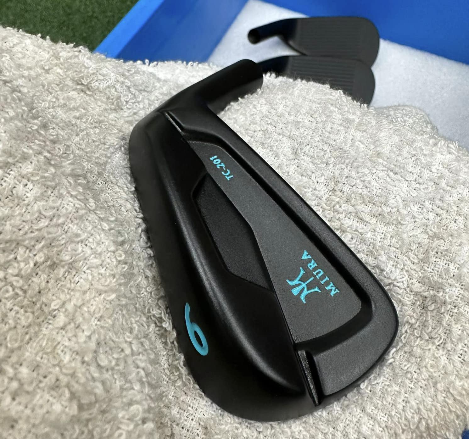 Putter Butter - 2oz Spray Bottle - Golf Club Finish Protector - Protect Your Investment. Use On All Clubs. Made in The USA.