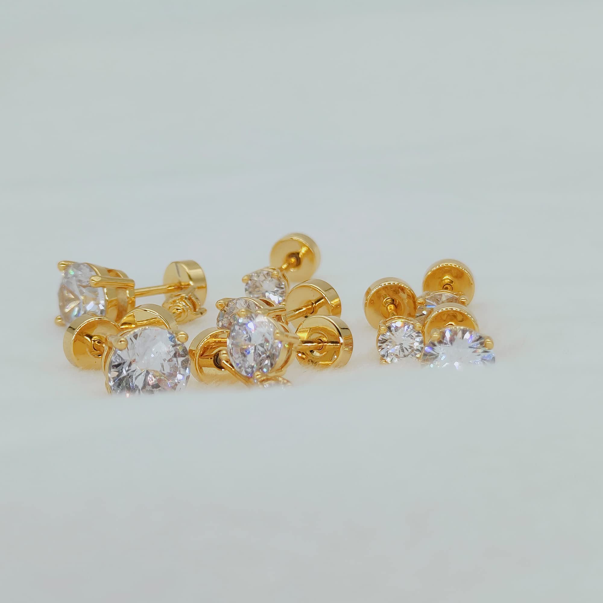 Kainier Women's 5 Pairs 14K Gold Plated CZ Stud Earrings Flat Back Earrings Simulated Diamond Round Surgical Steel Cubic Zirconia Hypoallergenic Flat Back Ear Stud Set(5 Pairs)