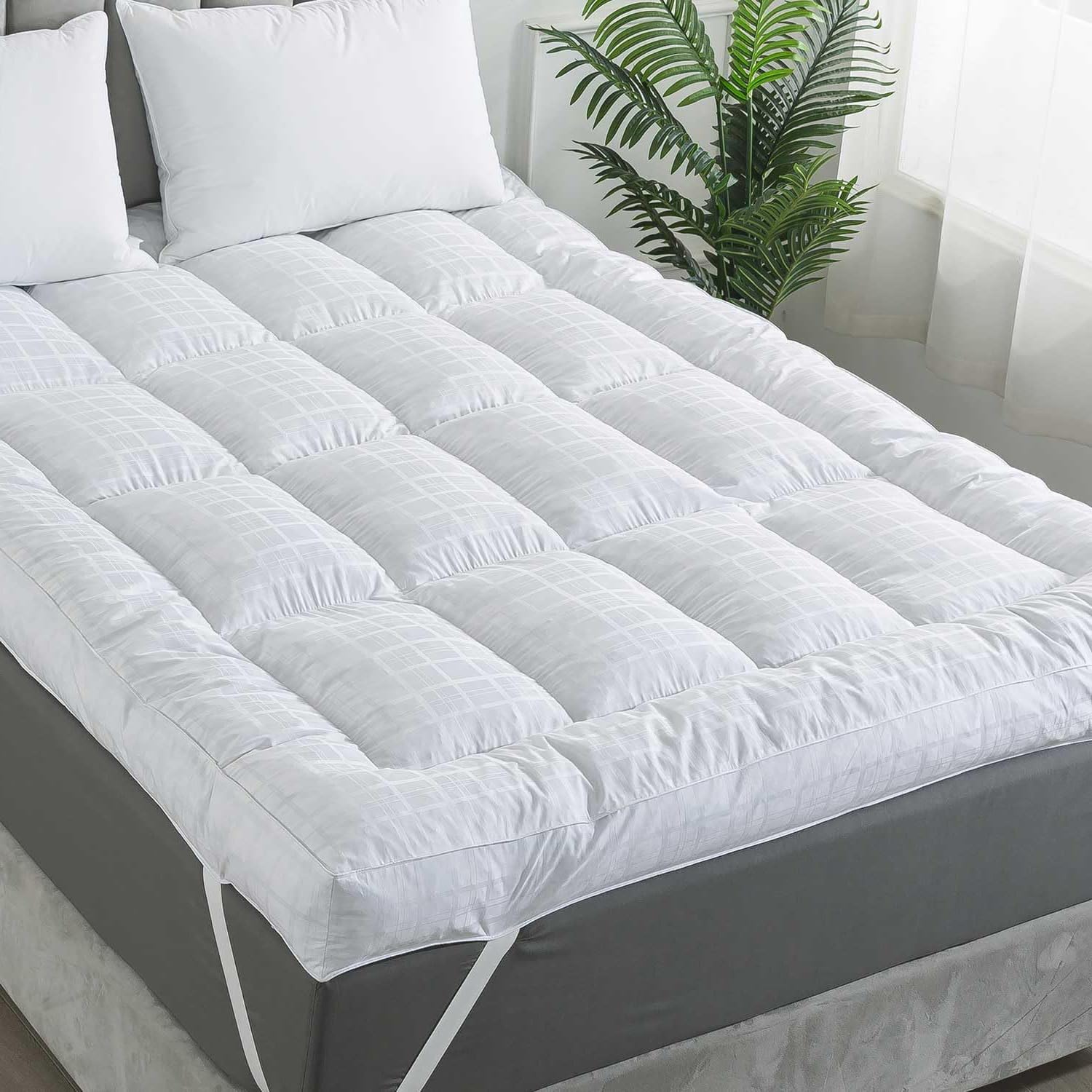 WhatsBedding 5 Inch Duck Feather Bed Mattress Topper King Size, 100% Thickened Cotton, 2500 GSM Overfilled Pillow Top, 78x80 in, White Plaid