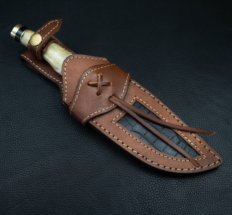 PSK158 - Handmade Damascus Steel Hunting Knife, Stag Horn Handle With Leather Sheath GIFT