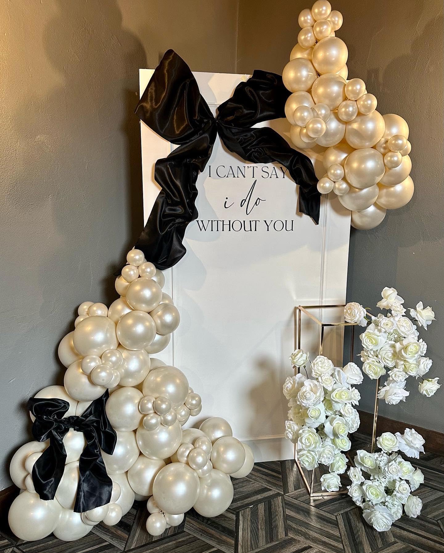 Woaipati 120PCS Pearl White Double-Stuffed Balloons different sizes 18/12/10/5 inch Pearl Balloon Garland Kit for Wedding Women's Birthday Baby Shower Anniversary Party Decorations