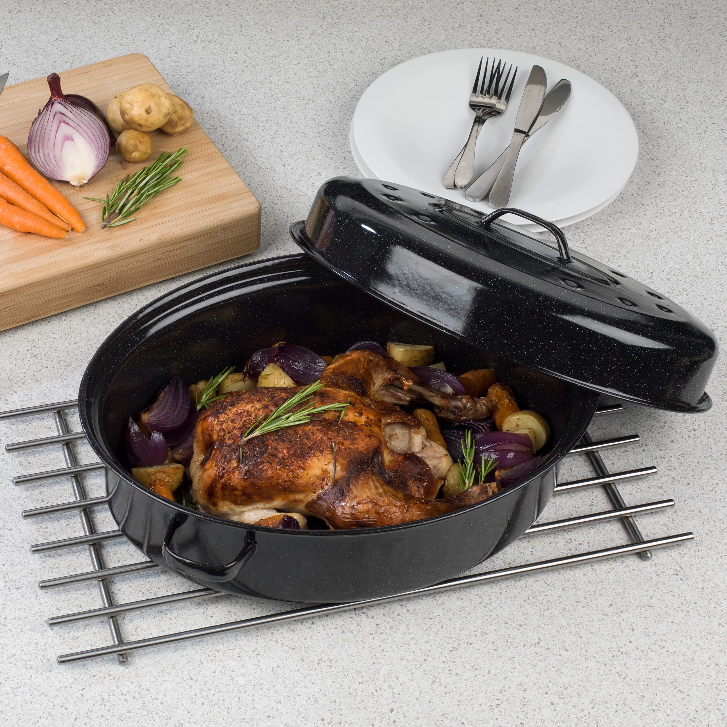Russell Hobbs BW07215AMZ Romano Self-Basting Casserole Roasting Dish with Lid, Easy Clean Vitreous Enamel Steel Coating, 38 cm, Oven Roaster Tin, Dishwasher Safe, Black